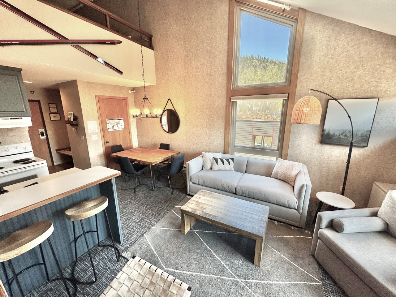 Breathtaking Views And Outdoor Adventures - Stunning Alpine Retreat - Lutsen, MN