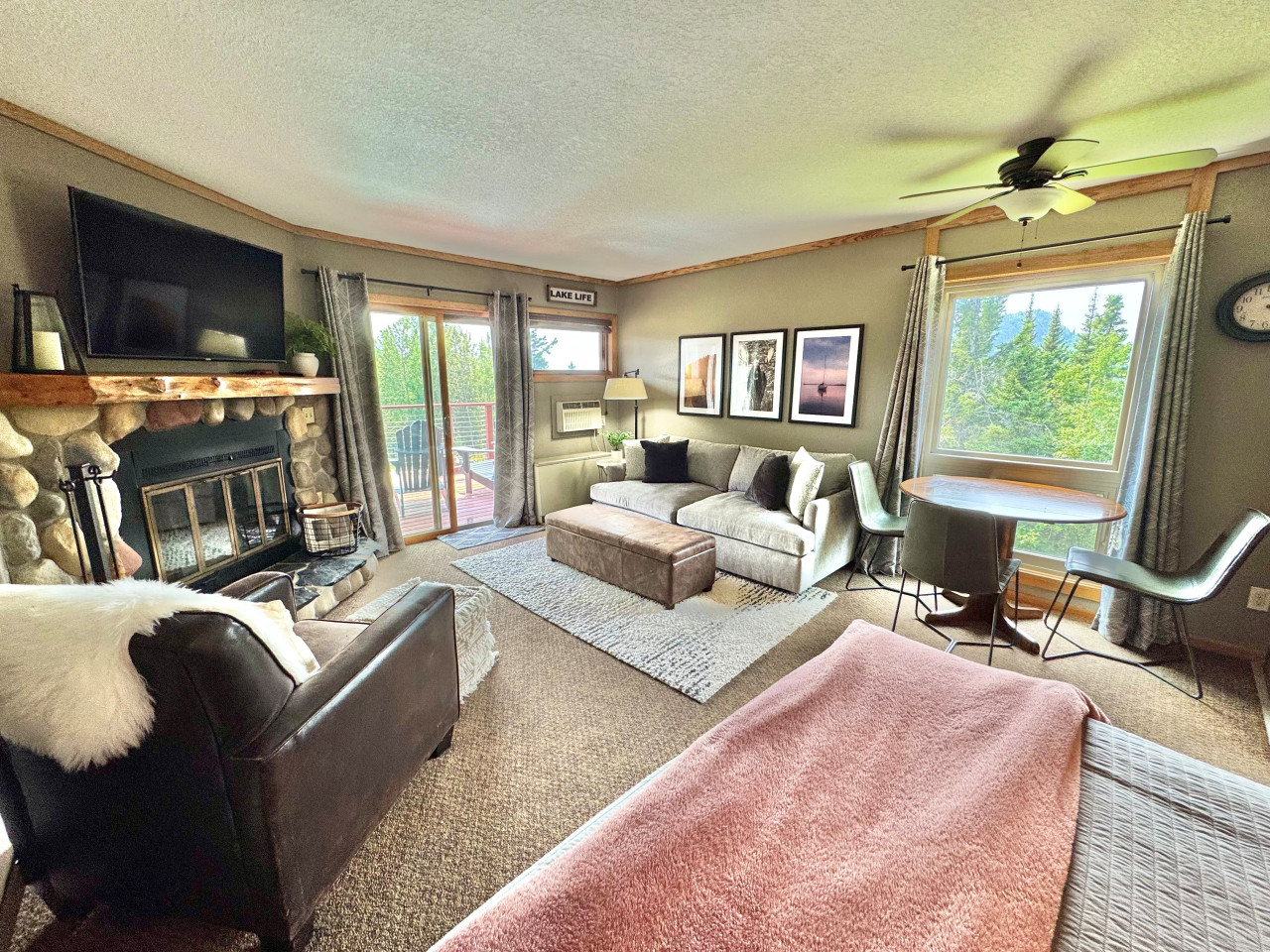 The Northwoods Nook - Lutsen, MN