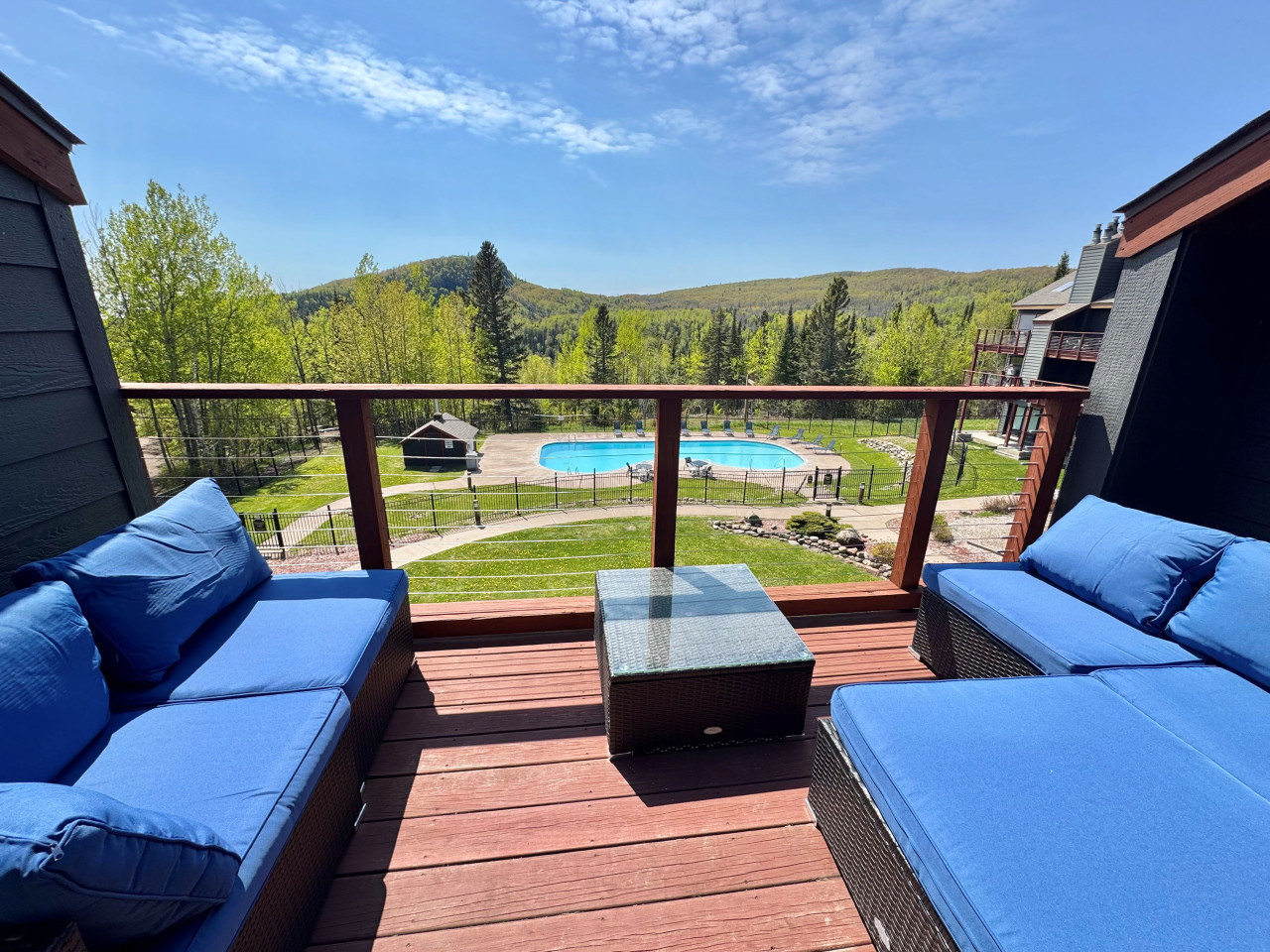 Ski-in Access And Luxurious Jet Spa - Stunning Mountain Retreat - Lutsen, MN