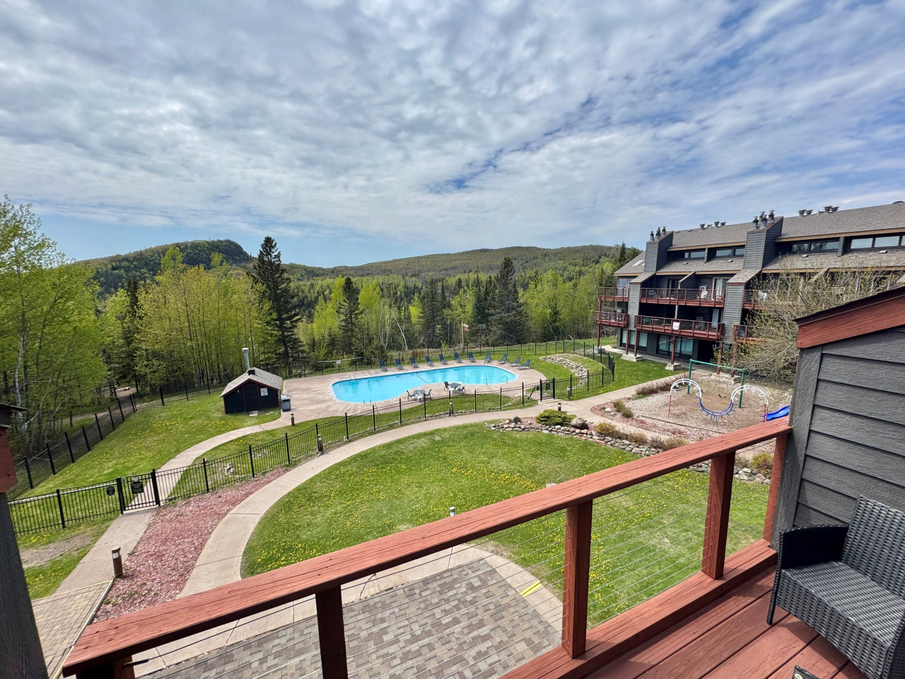 Ski-in/ski-out Access And Stunning Mountain Views - Charming Retreat - Lutsen, MN
