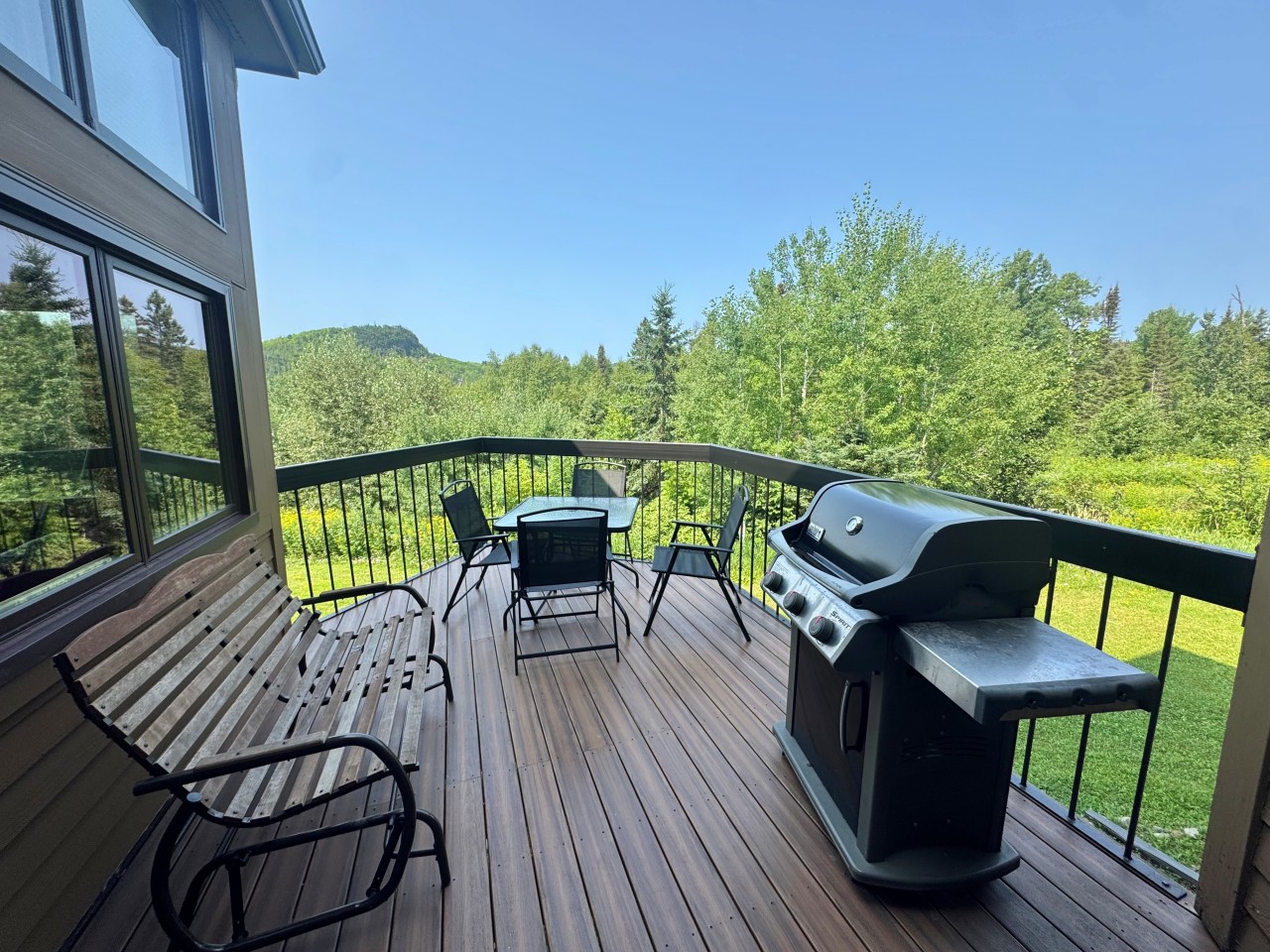 Ski-in And Resort Amenities - Luxurious Mountain View Retreat - Lutsen, MN