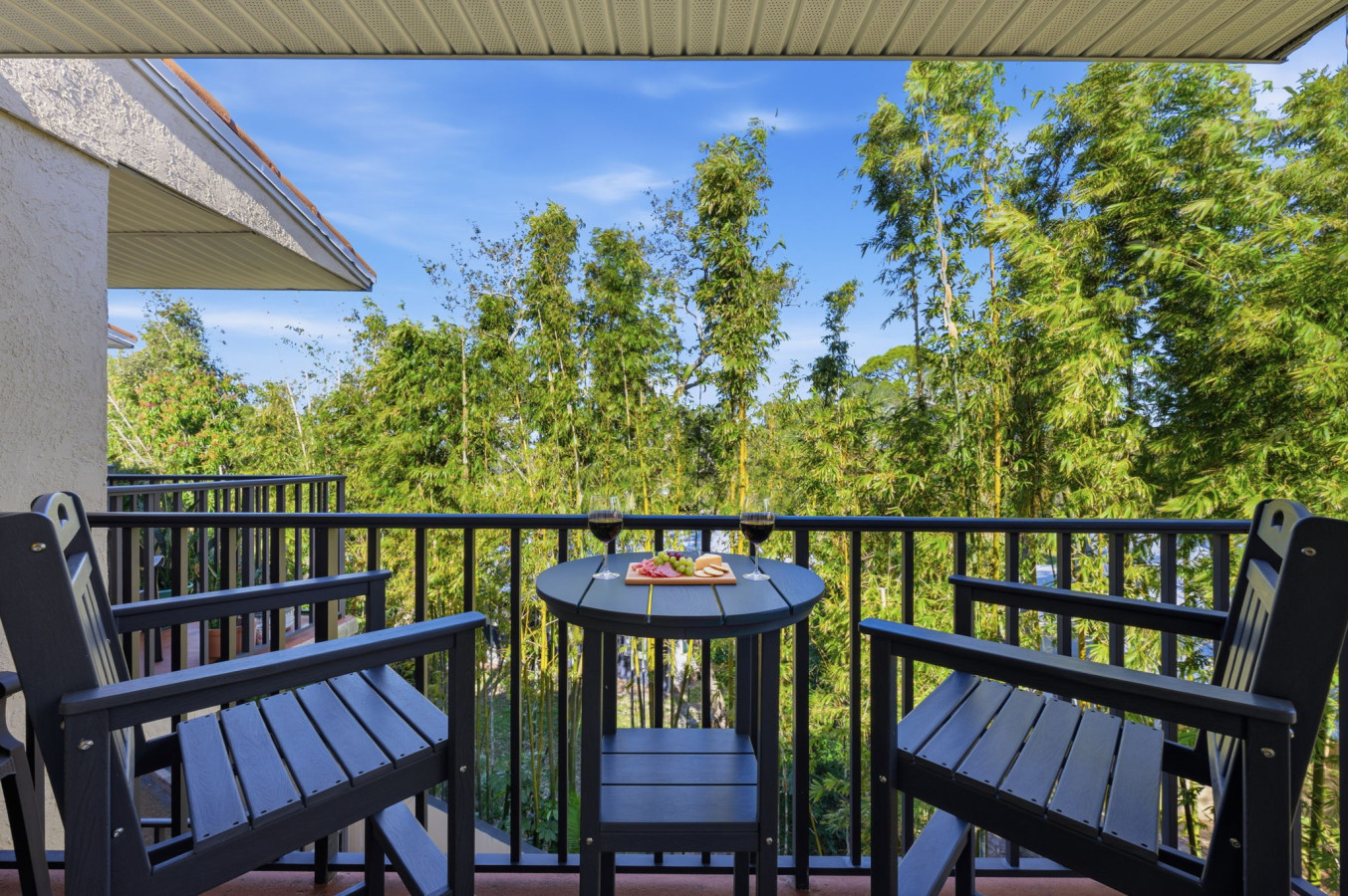 Waterfront Pool And Balcony - Charming Gulf Coast Retreat - Dunedin, FL