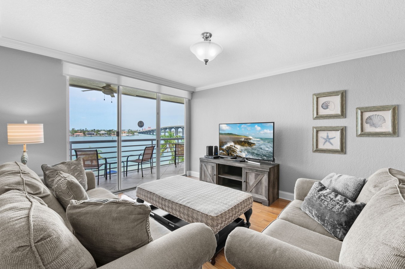 Stunning Bahia Vista Condo 8-410 - St. Petersburg, FL