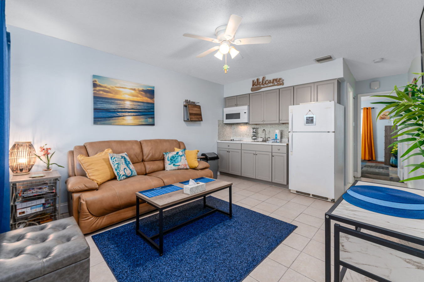 Tropic Breeze Unit 12 Madeira Beach Second Floor - Madeira Beach, FL