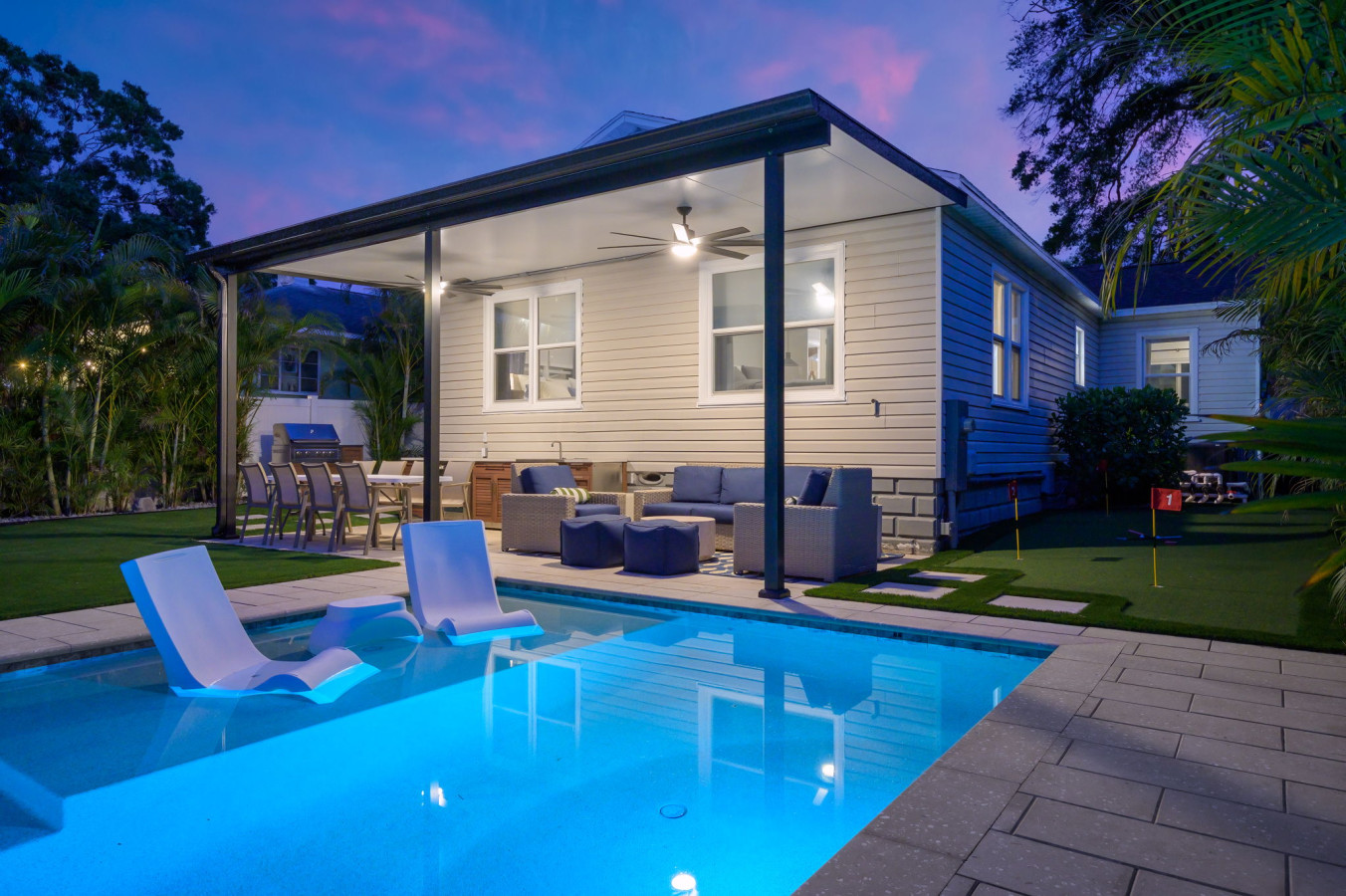 Kenwood Oasis - Private Pool Escape - St. Petersburg, FL