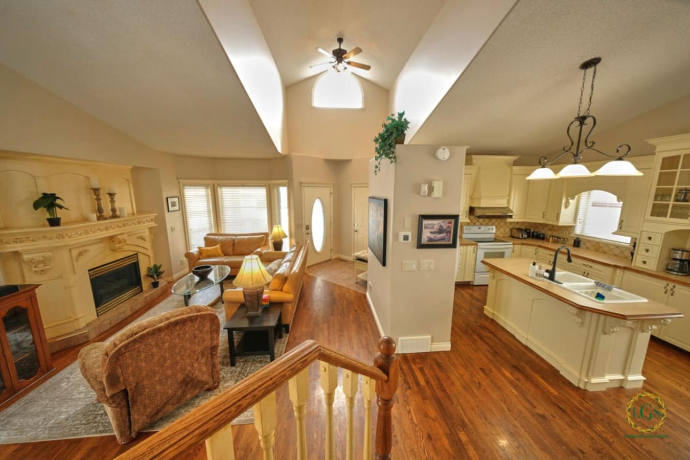 Spacious 3br2ba+jetted Tub, Games, Bbq. Sleeps 8 - Canada