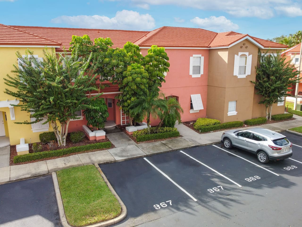 Lake Berkley Townhome Only 15 Min To Disney - Kissimmee, FL