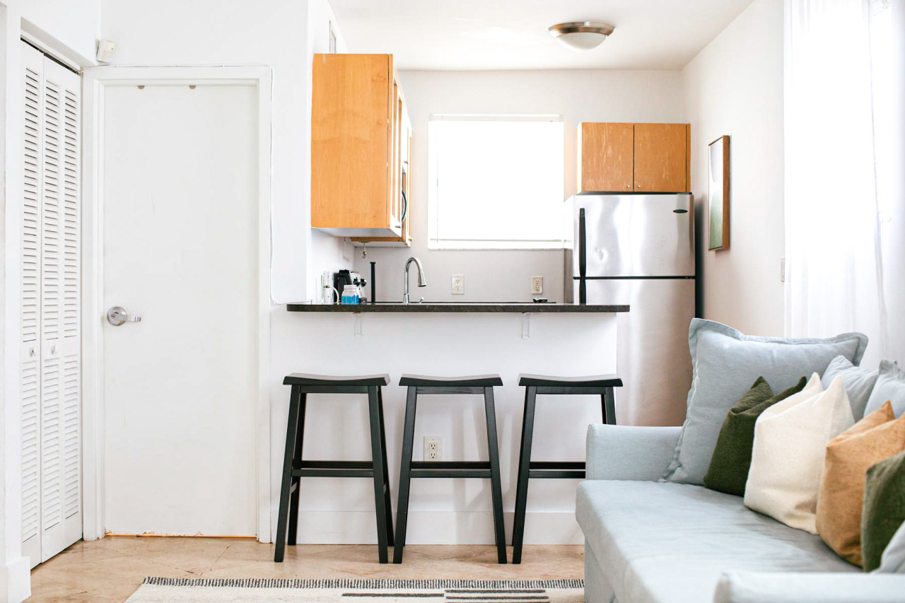 Luxury Touches And Modern Kitchen - Spacious Designer Retreat - The Bahamas