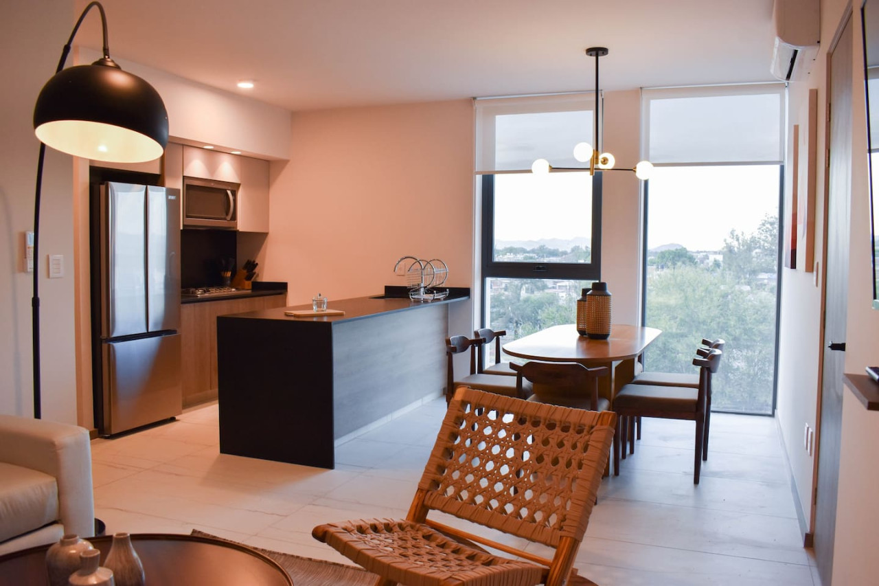Luxury Stay With Rooftop & Premium Location - 멕시코