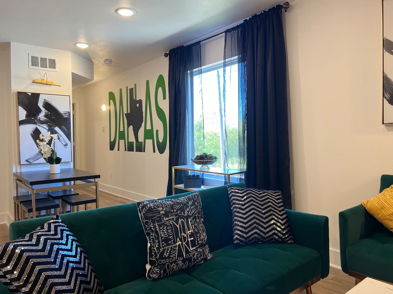 Fair Park Area | Free Parking | Slps 4 - Dallas