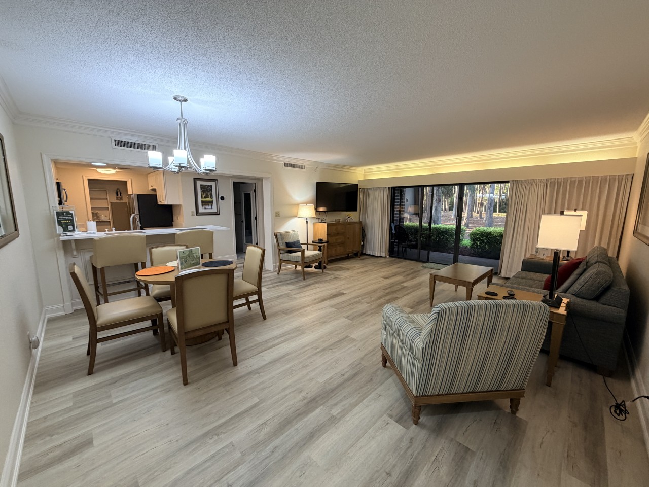 Luxury 1br Condo Near Palm Harbor Beach – Sleeps 4, Gated Community - Palm Harbor, FL