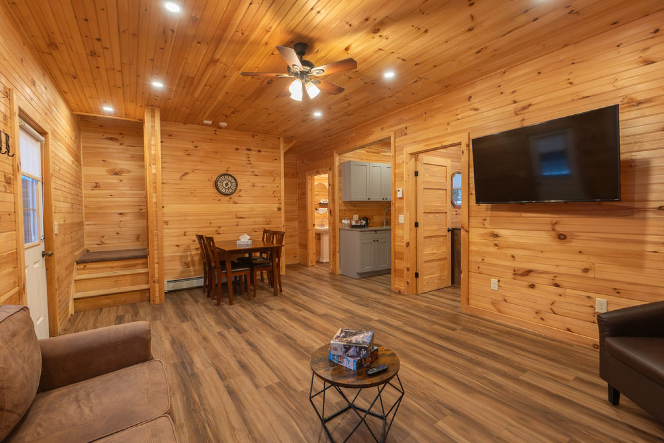 Two Floor Townhome Two Couples White Mountains - Bethlehem, NH