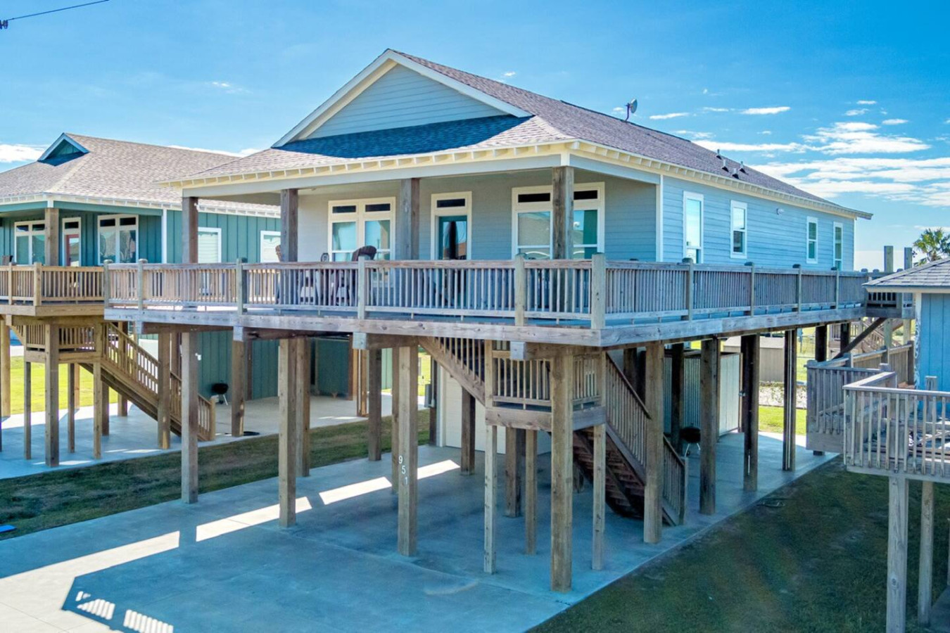 1 King, 4 Queens, Pet-friendly - Crystal Beach, TX