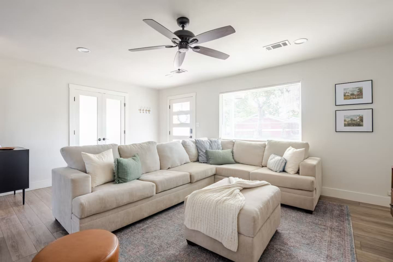 Remodeled 4br/2ba – Steps From Georgetown Square - Georgetown, TX
