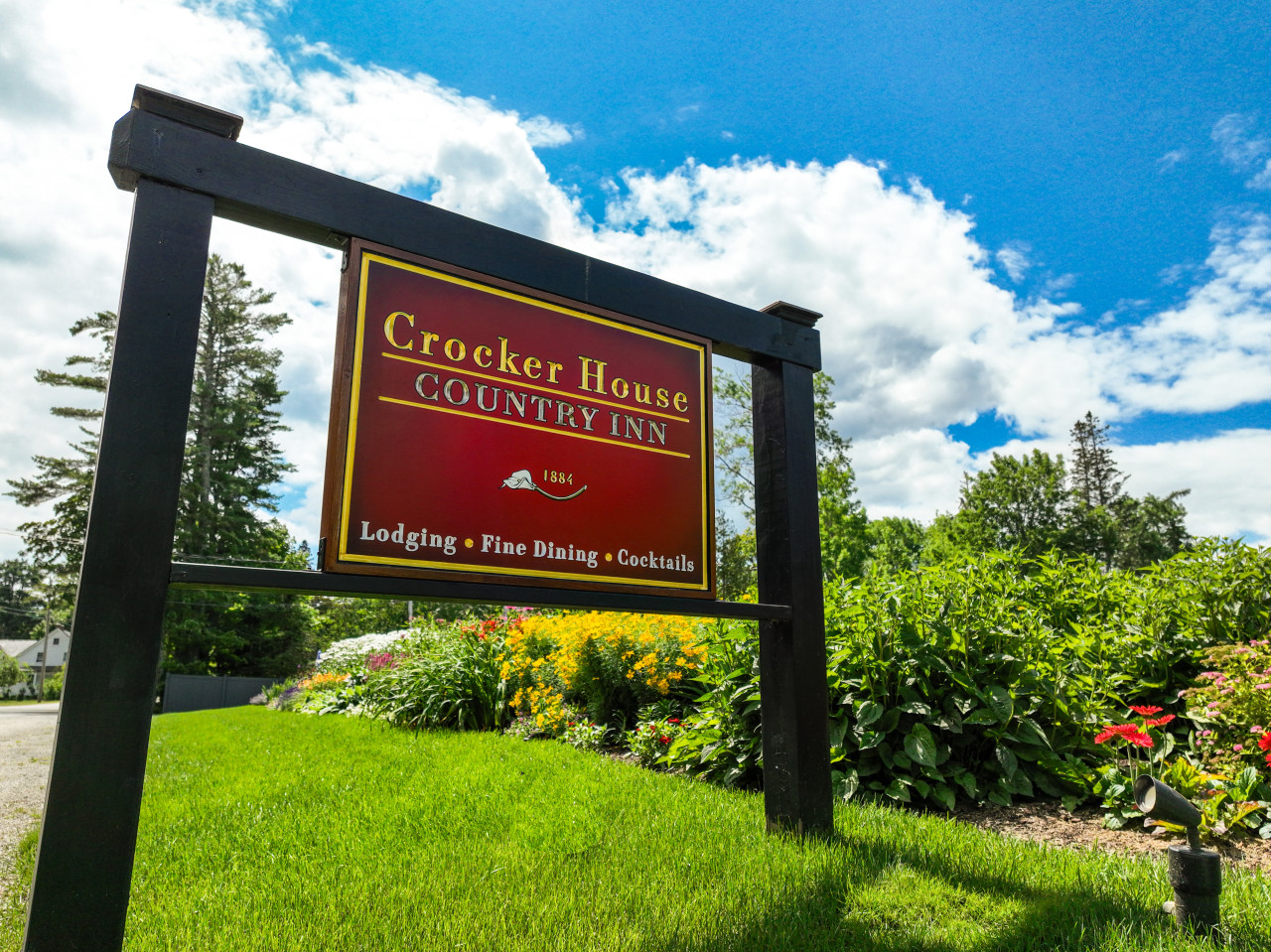 The Crocker House Country Inn - Maine
