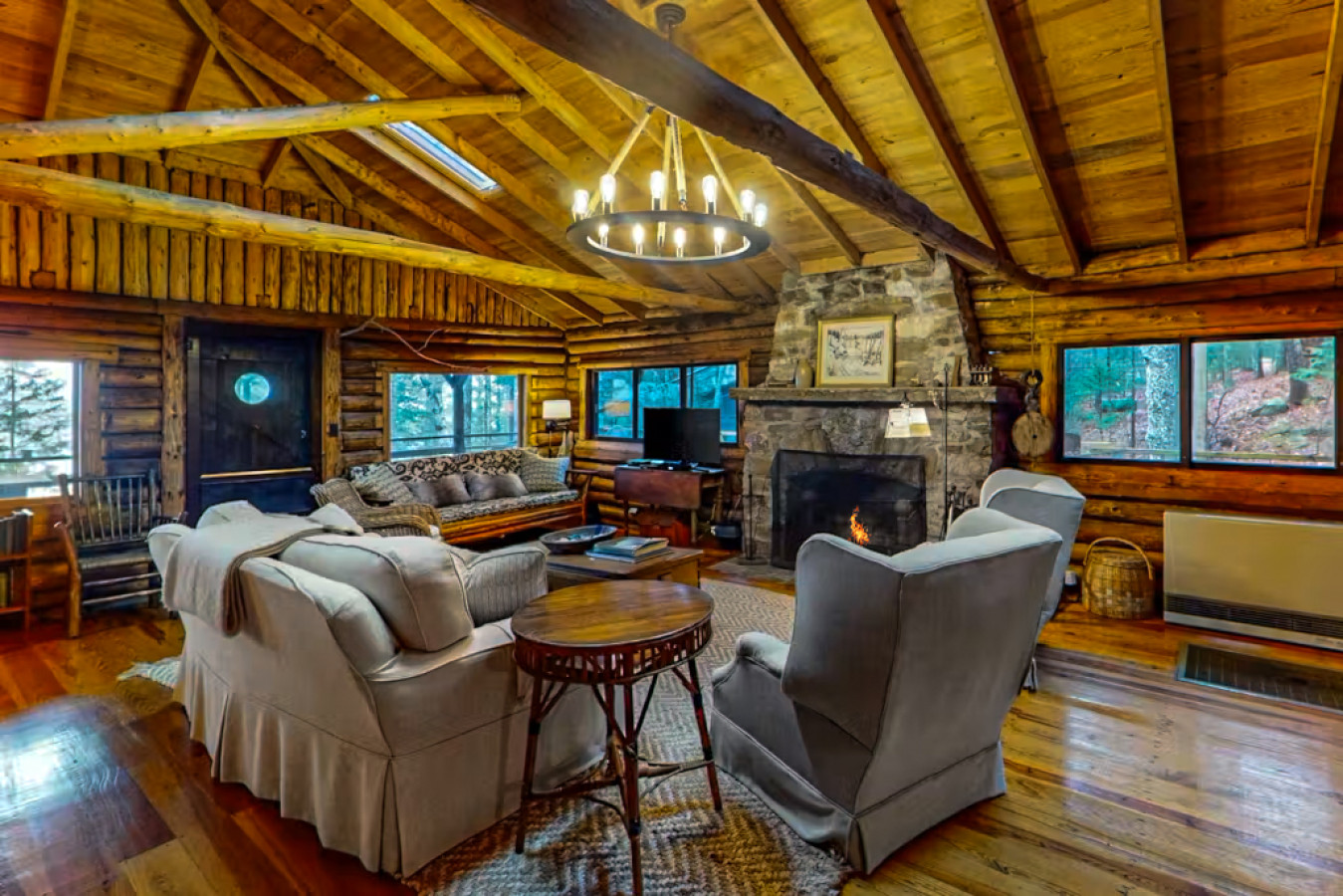 Cabin In The Pines With Cove Views & Beach Access - Boothbay Harbor, ME