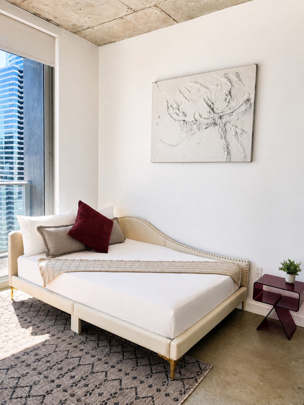 Redluxe*high Flr*2bed*rooftop Pool*free Parking - Bahamy
