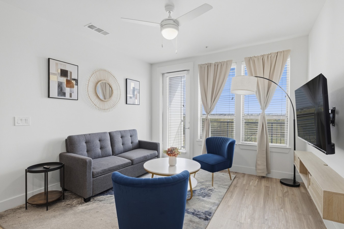 Modern 2br Near Pga & Universal Studios - Frisco, TX