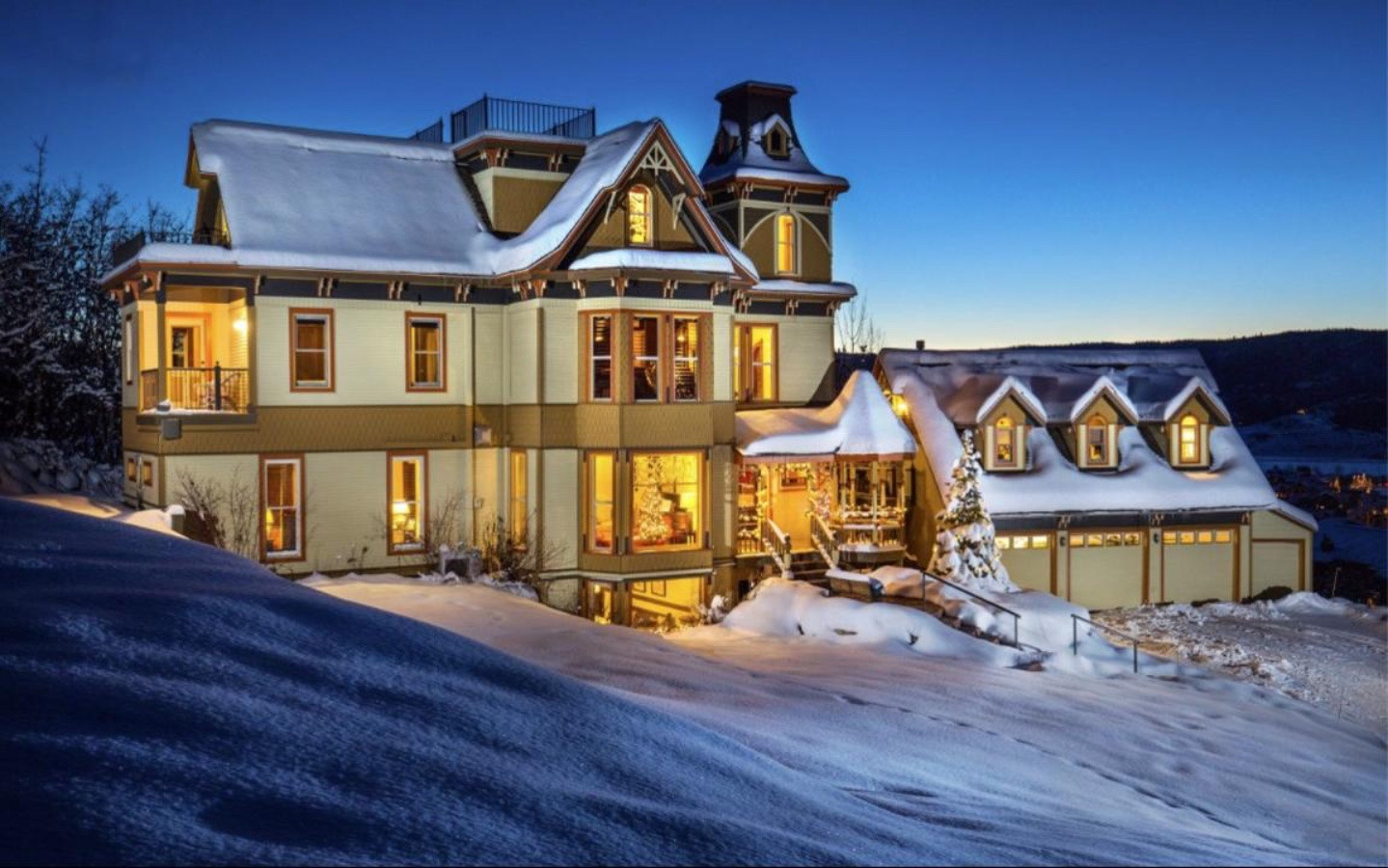 Victorian Under The Gondola - Full Chalet - Steamboat Springs
