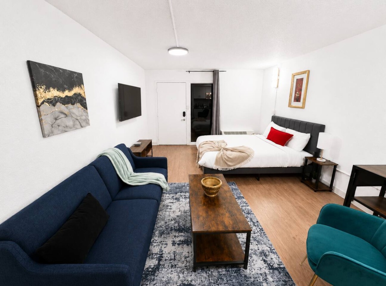 Sleepover | Fresh Studio + Gym - Austin Tx - Austin, TX