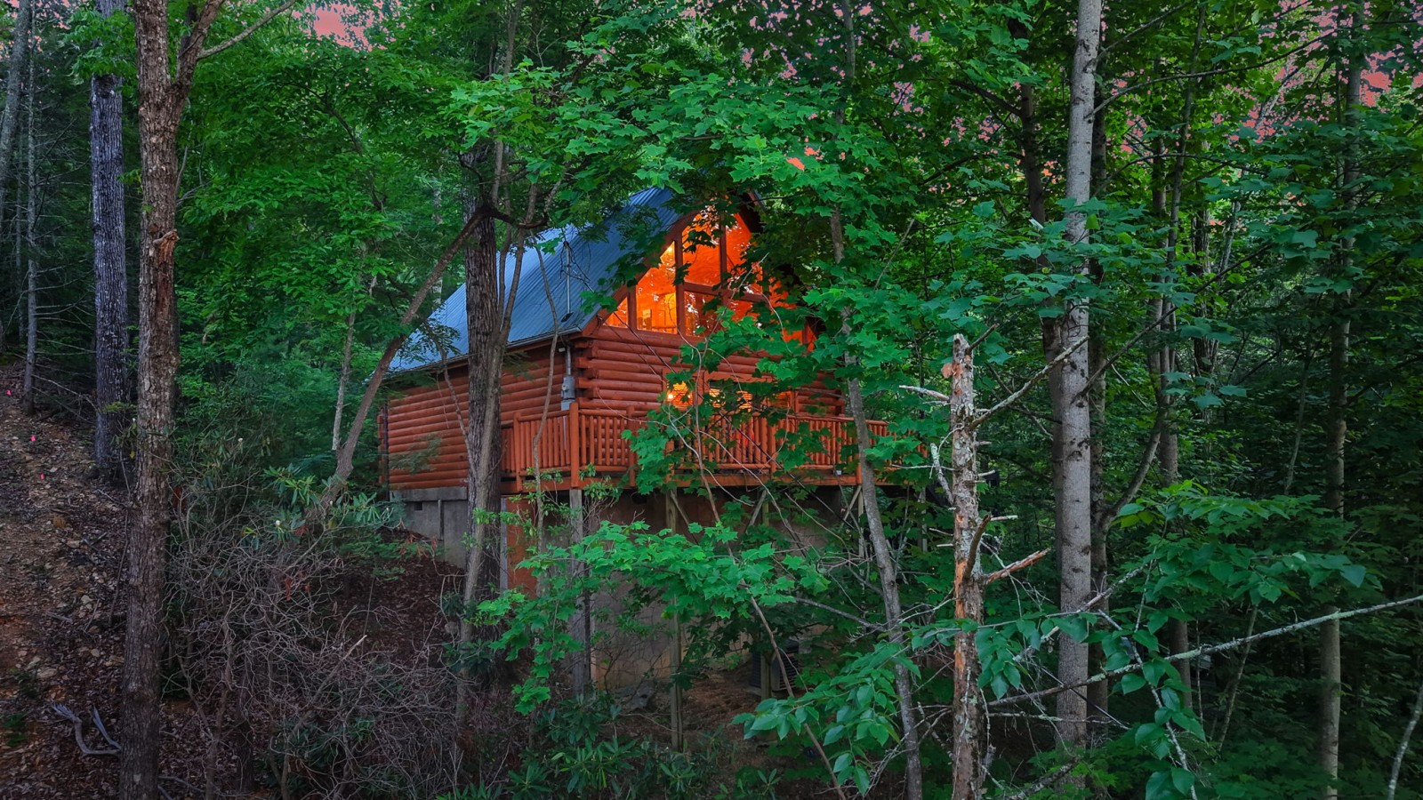 Little Woods Cabin | Pet-friendly W/ Games! - ガットリンバーグ, TN