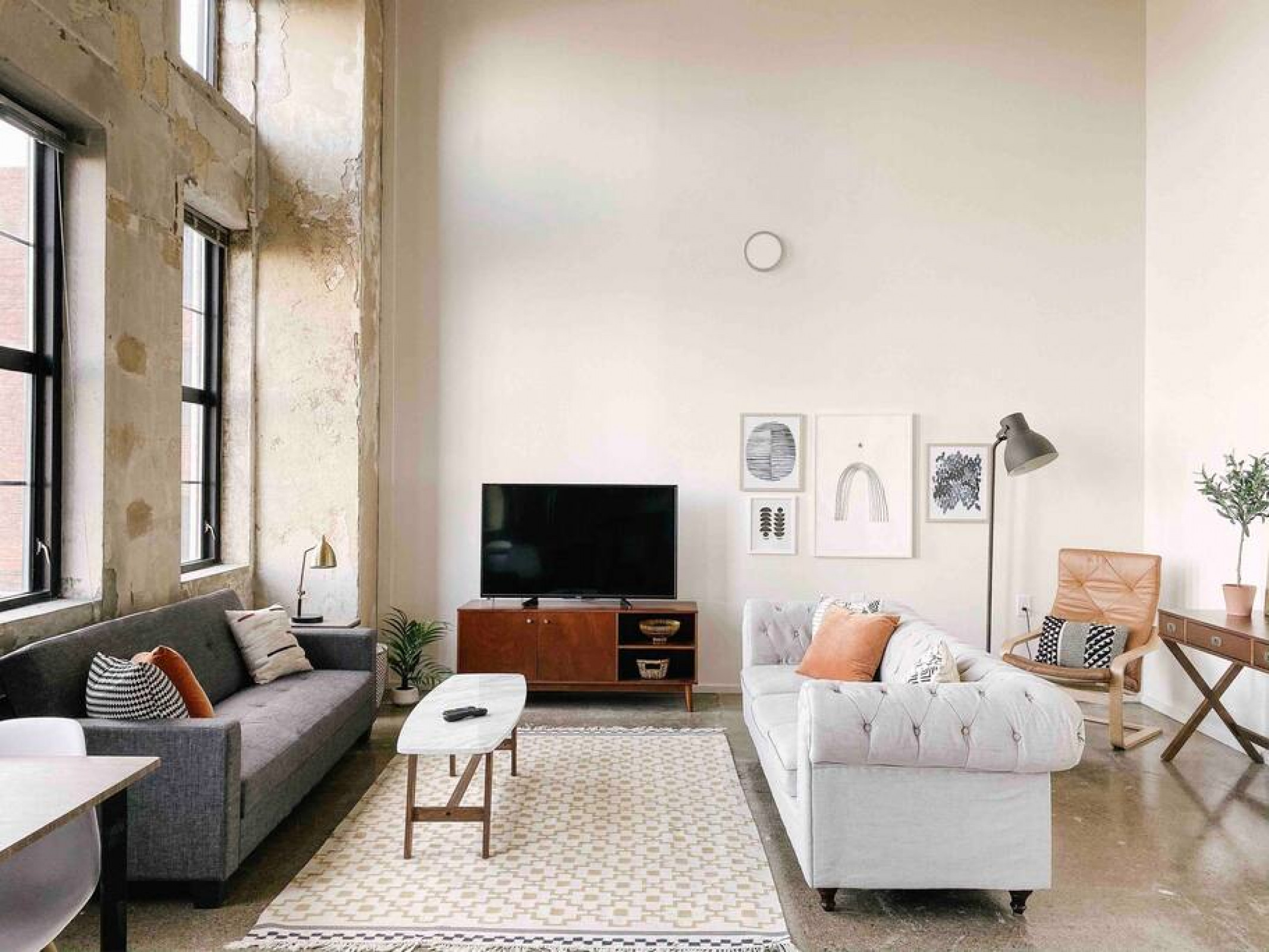 Modern Loft W/ View - Knoxville, TN
