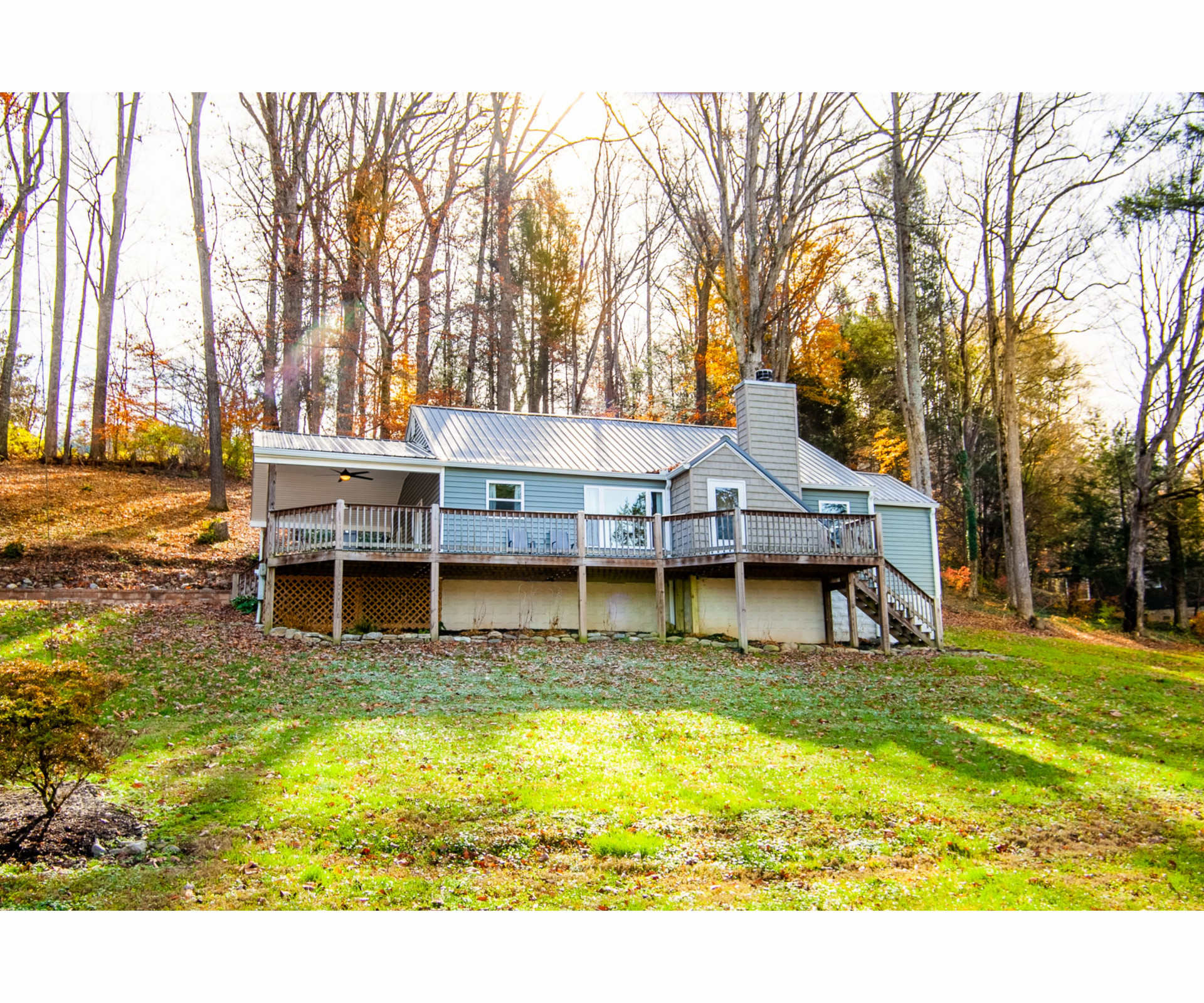 Cozy Escape With Fire Pit And Wood Fireplace - Charming Haven Retreat - Townsend, TN