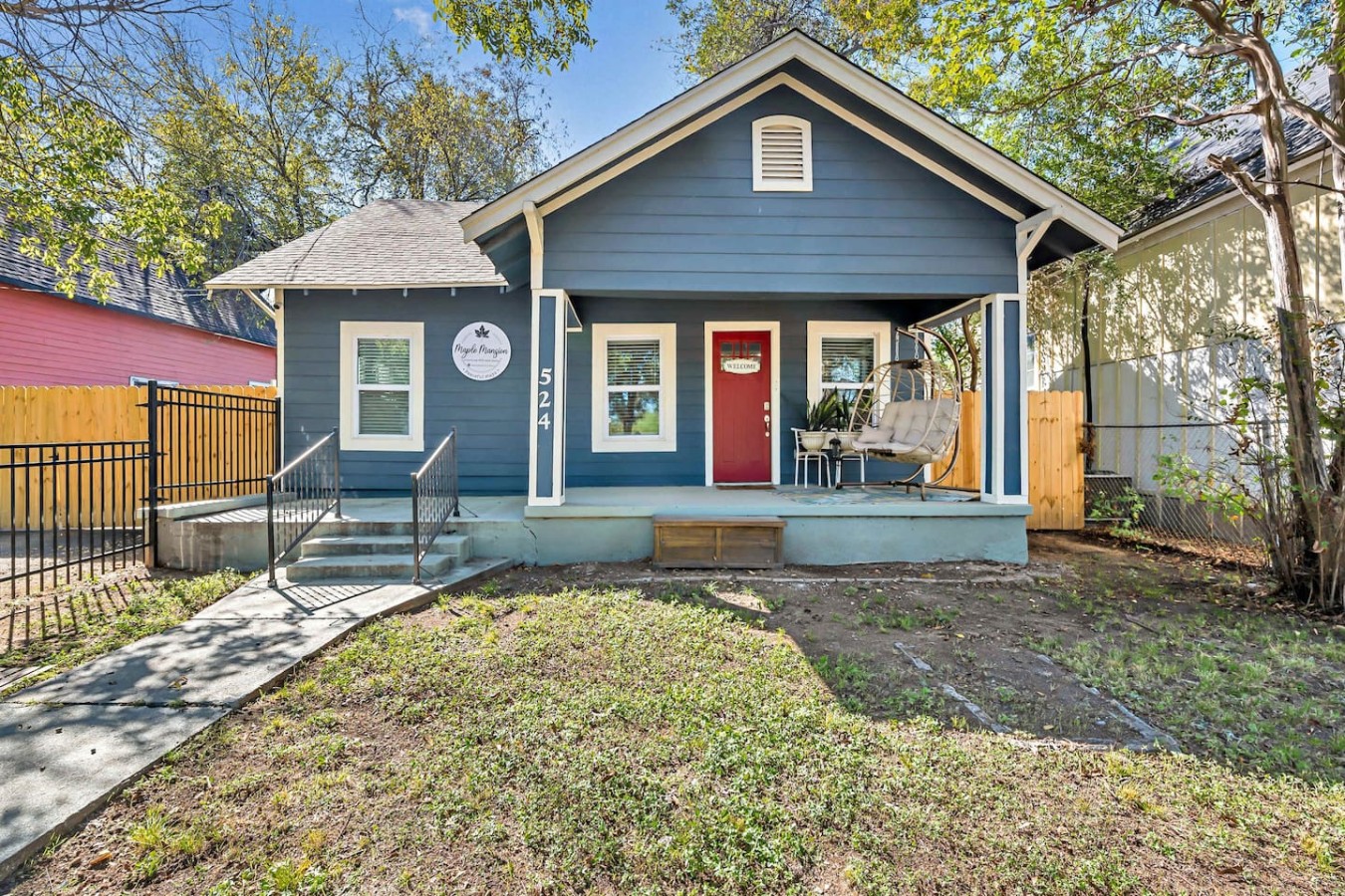 Maple Mansion On Tenth - Waco, TX