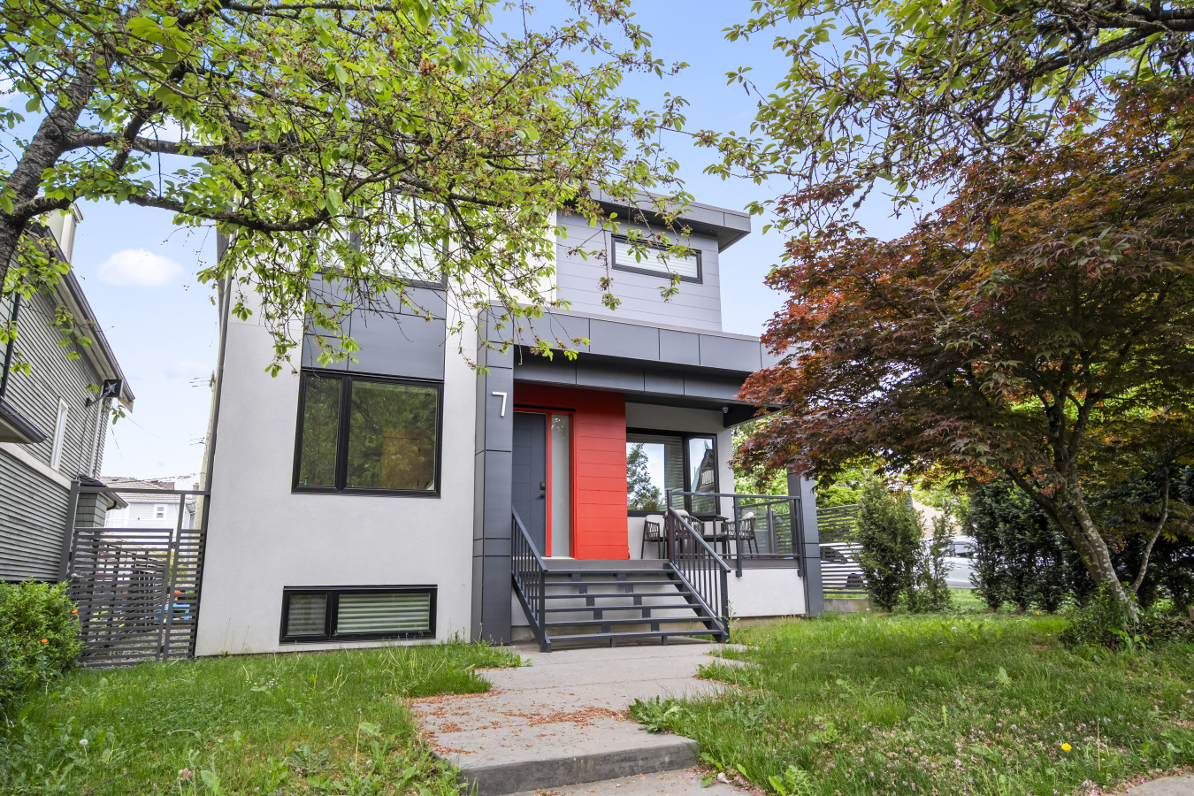 3bd Stylish Cozy Suite In Riley Park - Vancouver