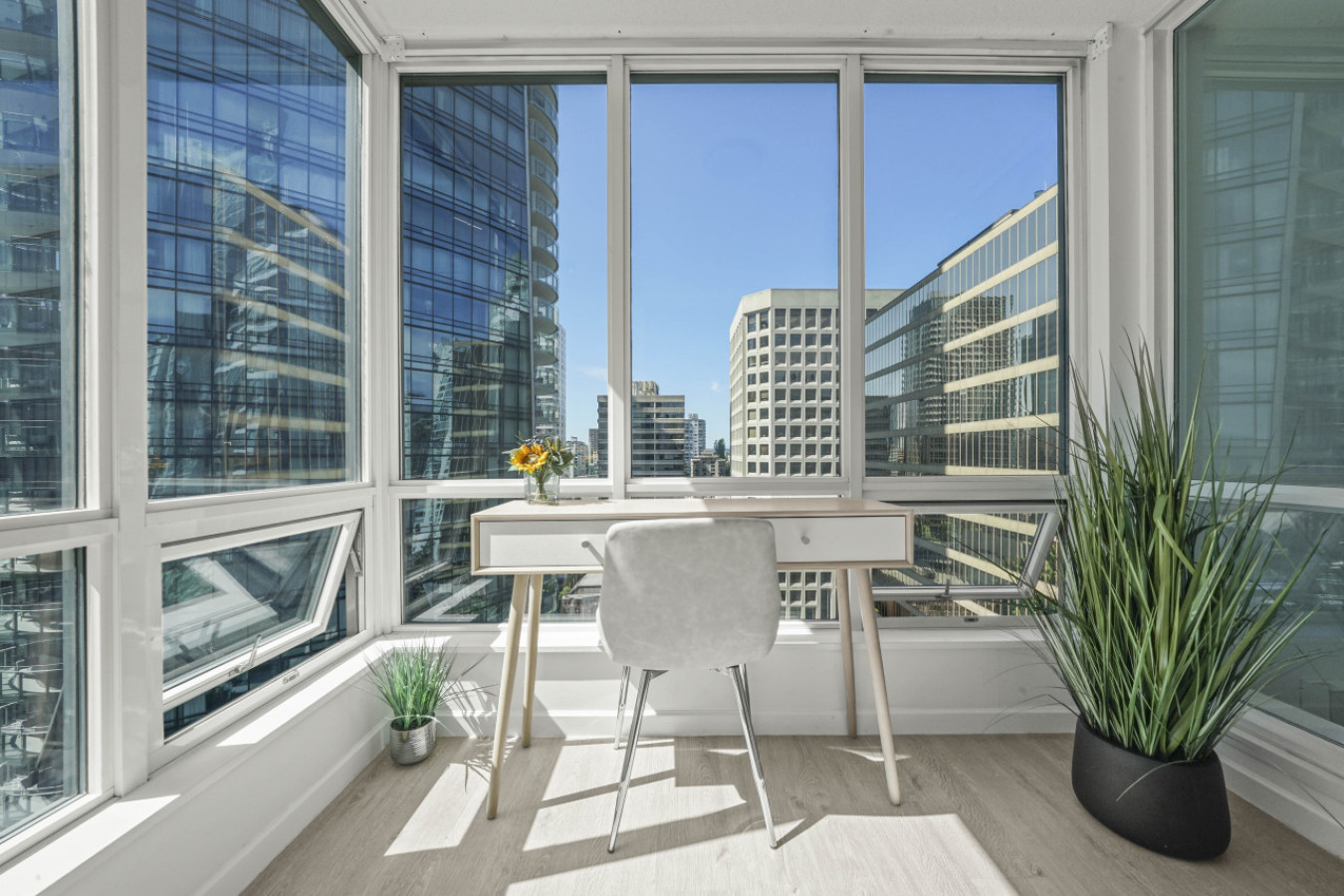 Stylish 1bd Coal Harbour Getaway! - Canada