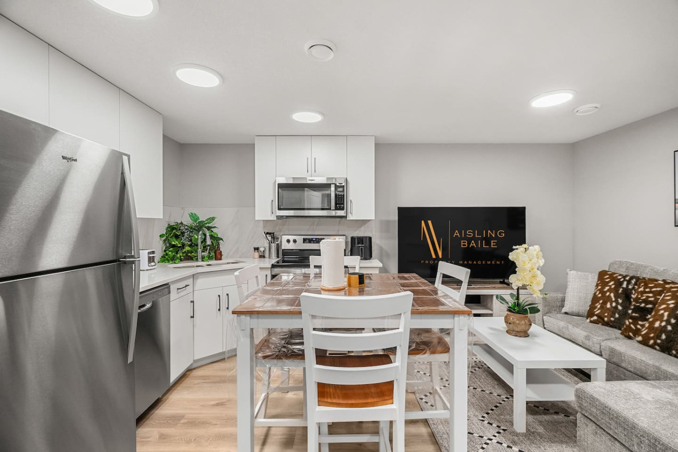 Terra | Rangeview | Close To Parks | Pet Friendly - Calgary