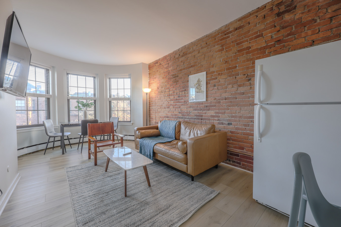 Charming Studio Escape In Historic Brownstone - Cozy And Tranquil Retreat - Boston, MA