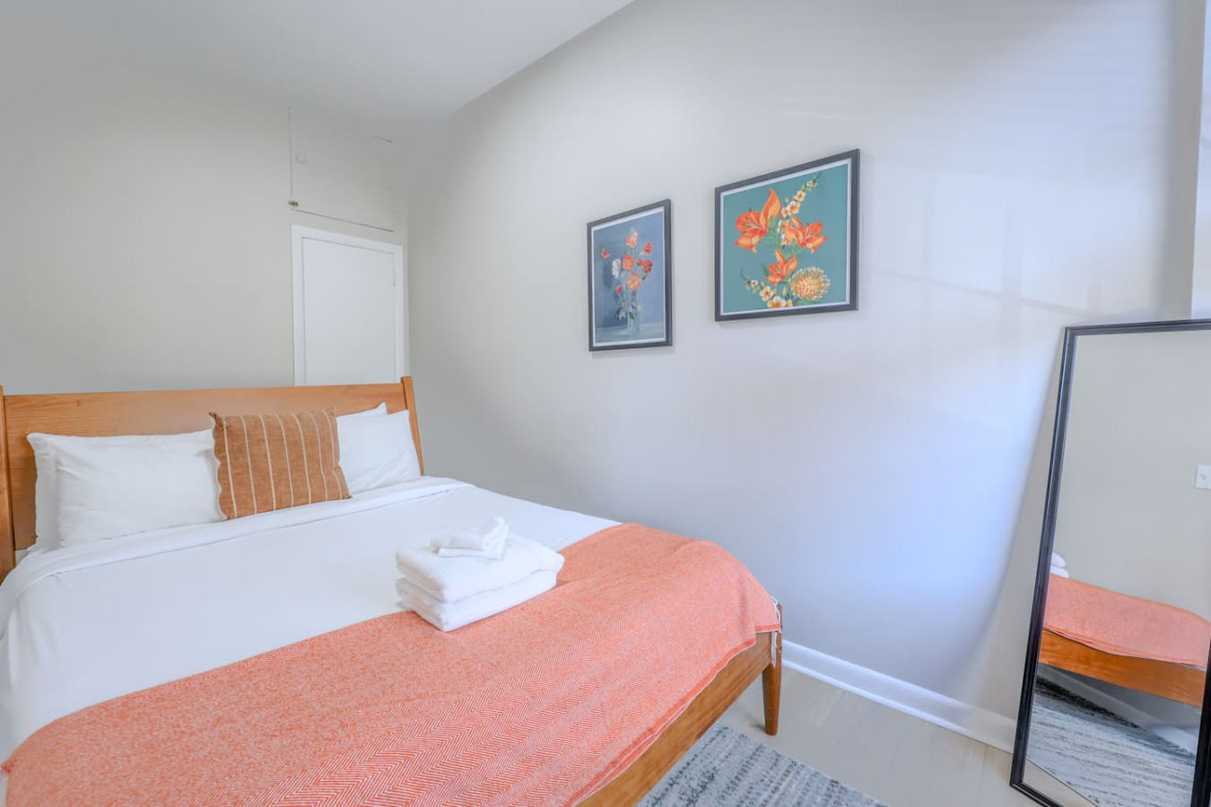 Blissful South End Studio - Boston, MA