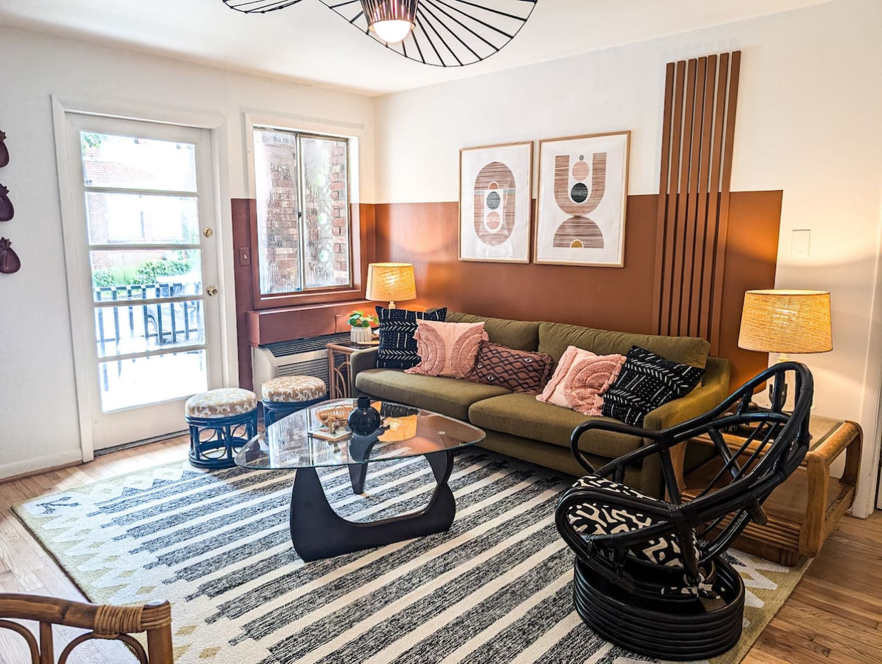 Spacious Escape With Private Balcony And Smart Tvs - Charming Tiki Retreat - コロンビア, SC
