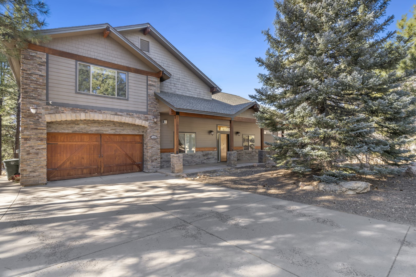 Private Theater, Arcade Game, Fire Pit Patio - Luxury Retreat - Flagstaff, AZ