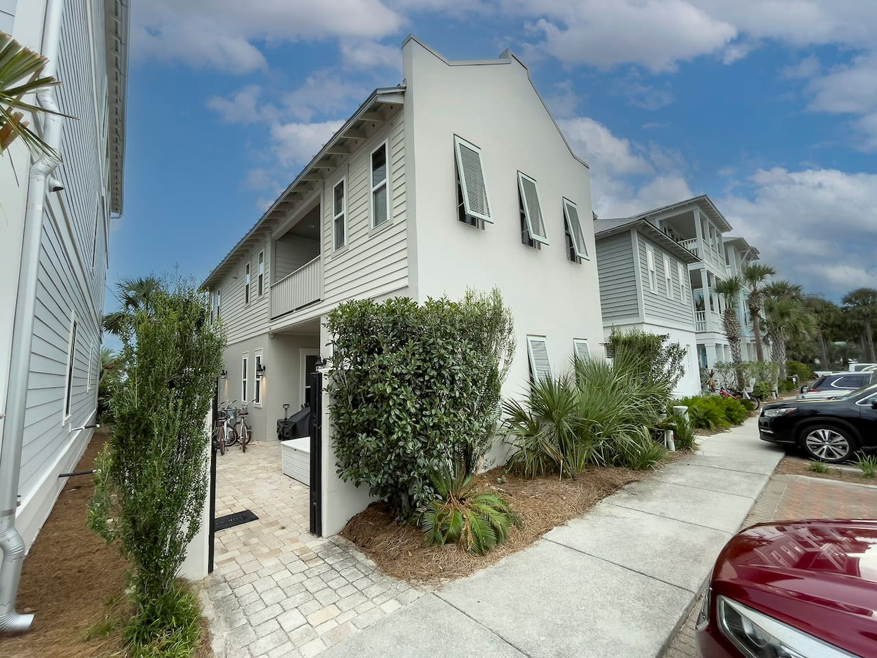 Charming Coastal Cottage With Lagoon Pool Access - Serene Beach Retreat - Rosemary Beach, FL