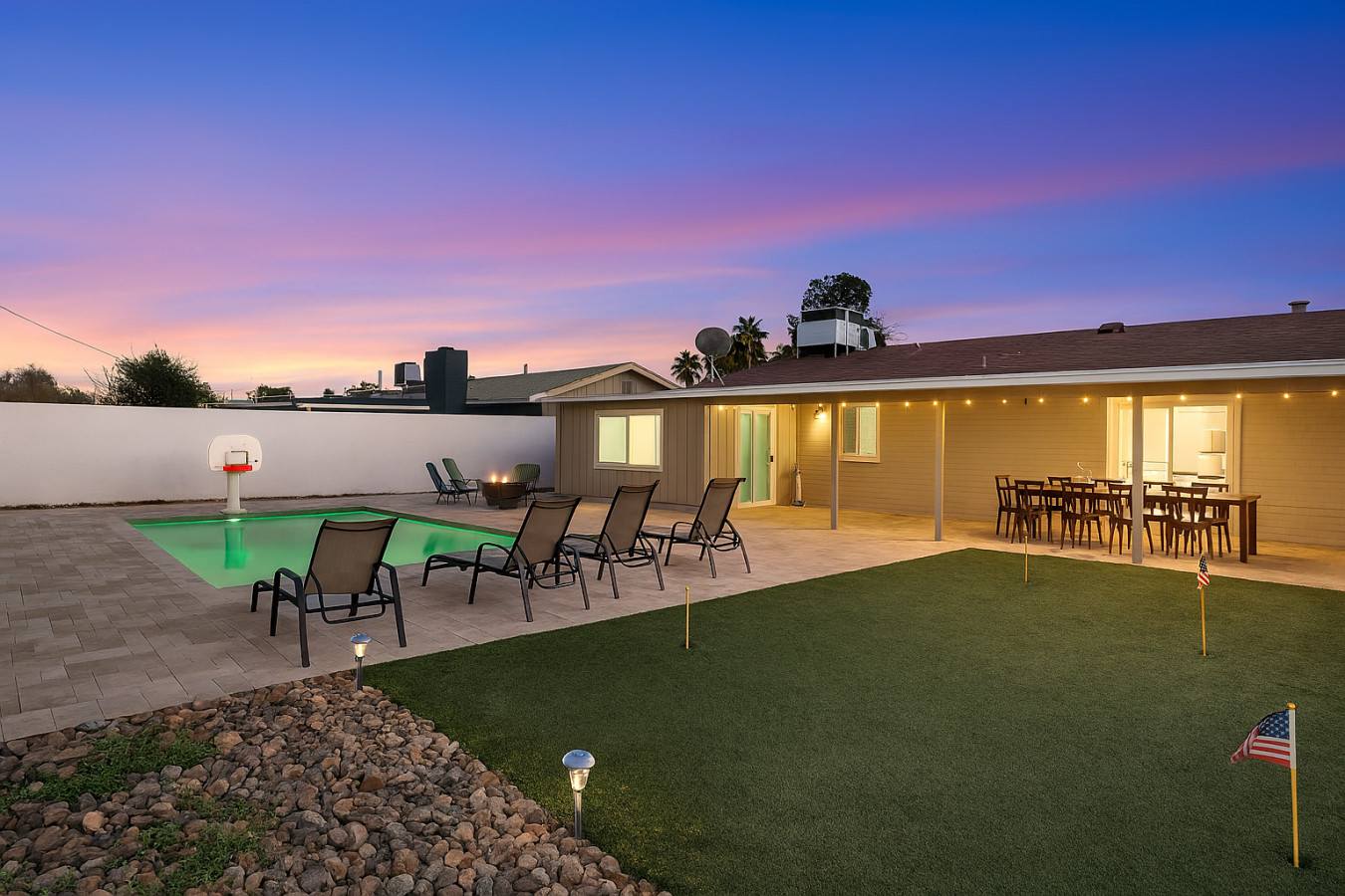 Family Friendly Getaway 3bd/2ba W/ Pool - Scottsdale, AZ