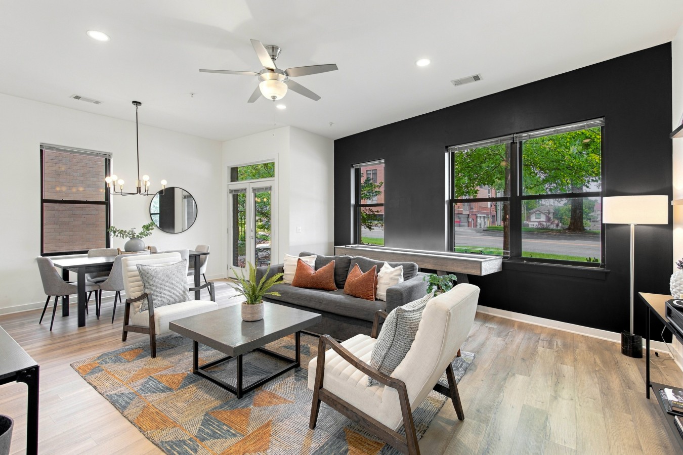 Walk To Vanderbilt, Belmont - Shuffle Board, Free Parking - Nashville, TN