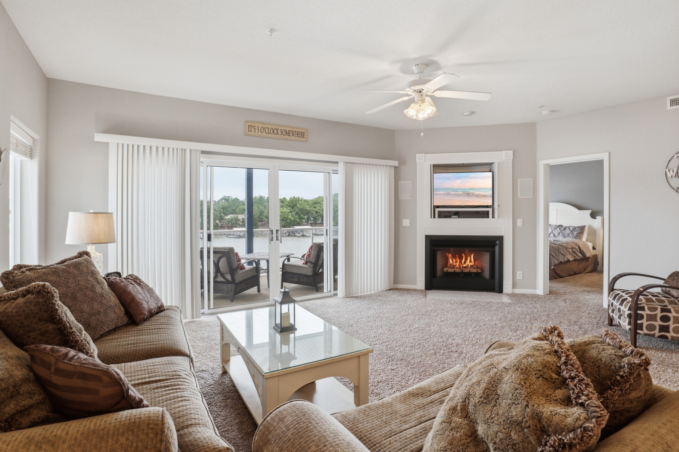 Cloud Nine - Pools, Hot Tub, & Elevator! - Lake Ozark, MO