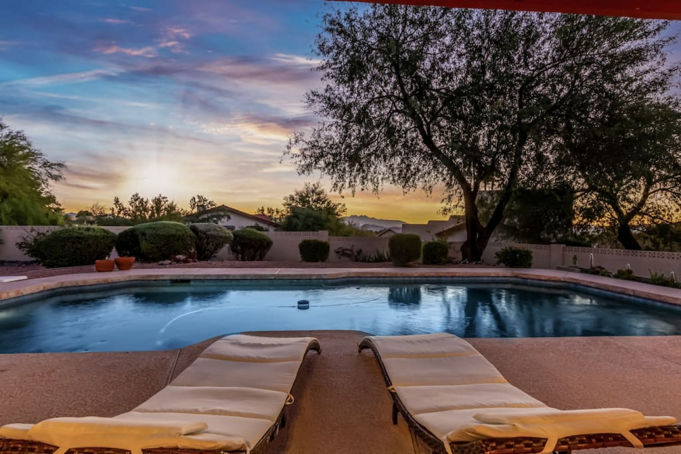 Stunning Pool And Oasis Style Backyard - Charming Southwestern Retreat - Fountain Hills, AZ