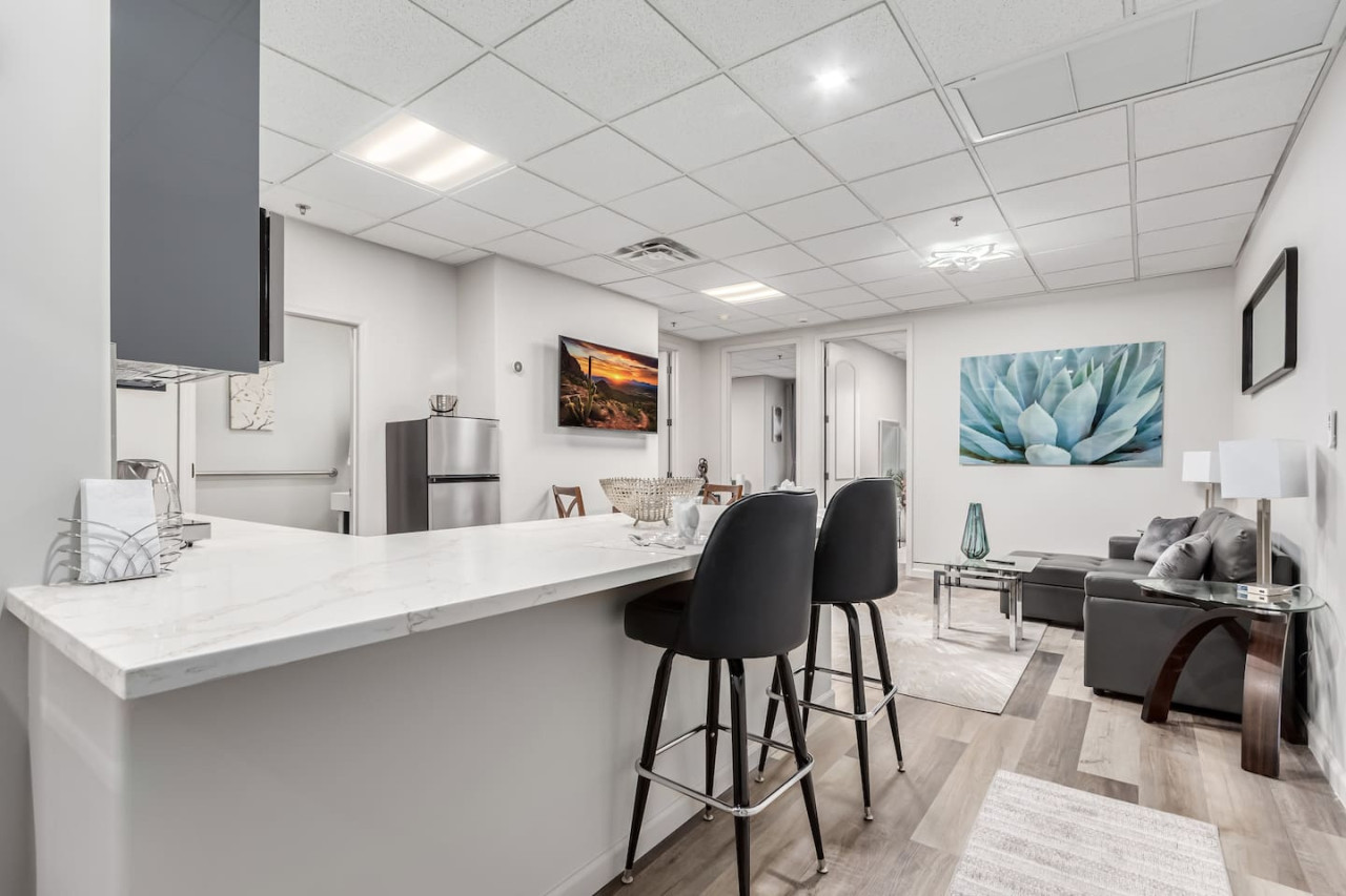 2 Bd 2 Ba + Office Ada Compliant Luxury Condo - Suite 100 - Fountain Hills, AZ