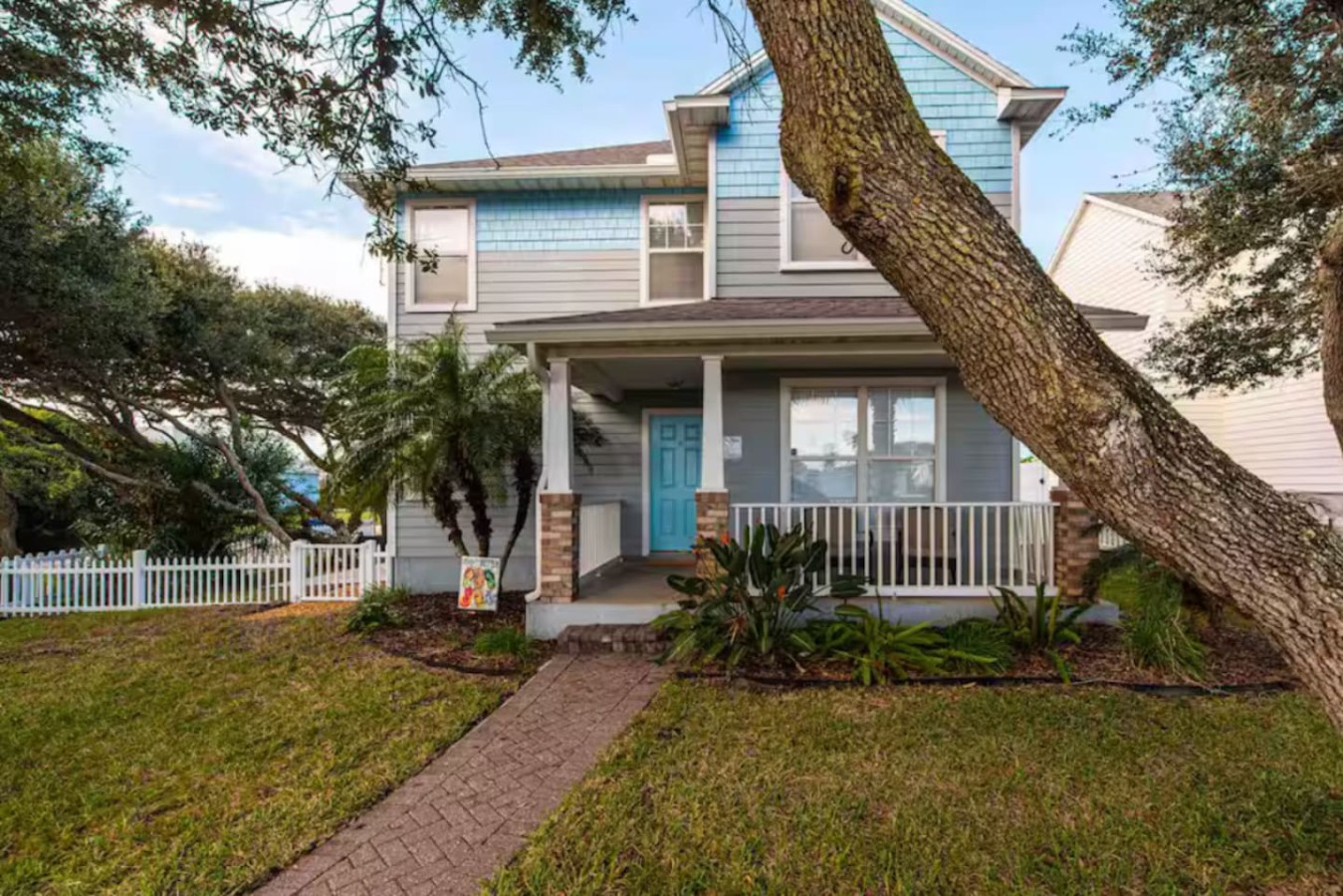 The Saltwater Cottage Jacuzzi + Steps To Beach - St. Augustine, FL