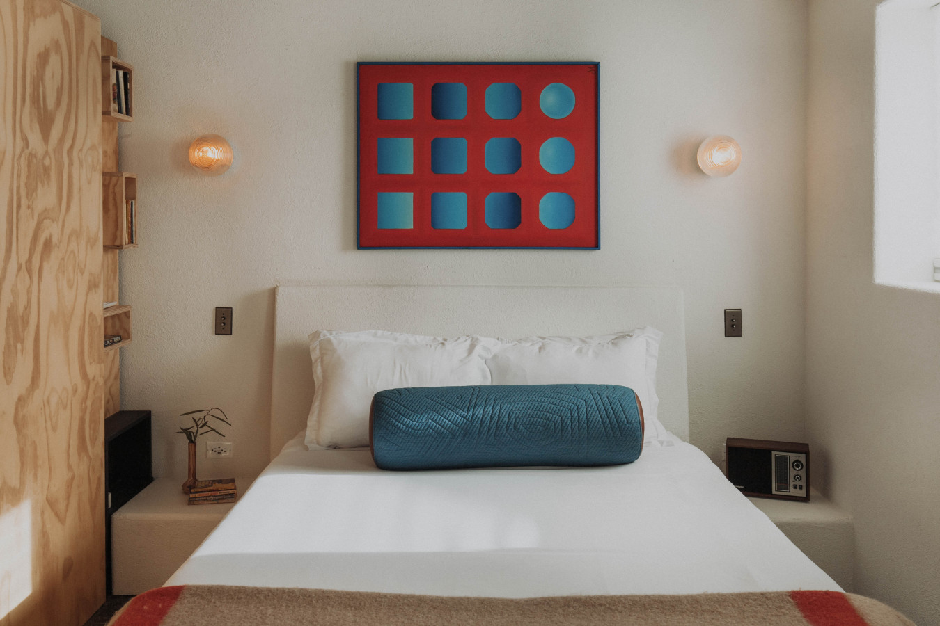 Artful Studio With Vintage Finishes - Charming Artistic Retreat - Marfa, TX