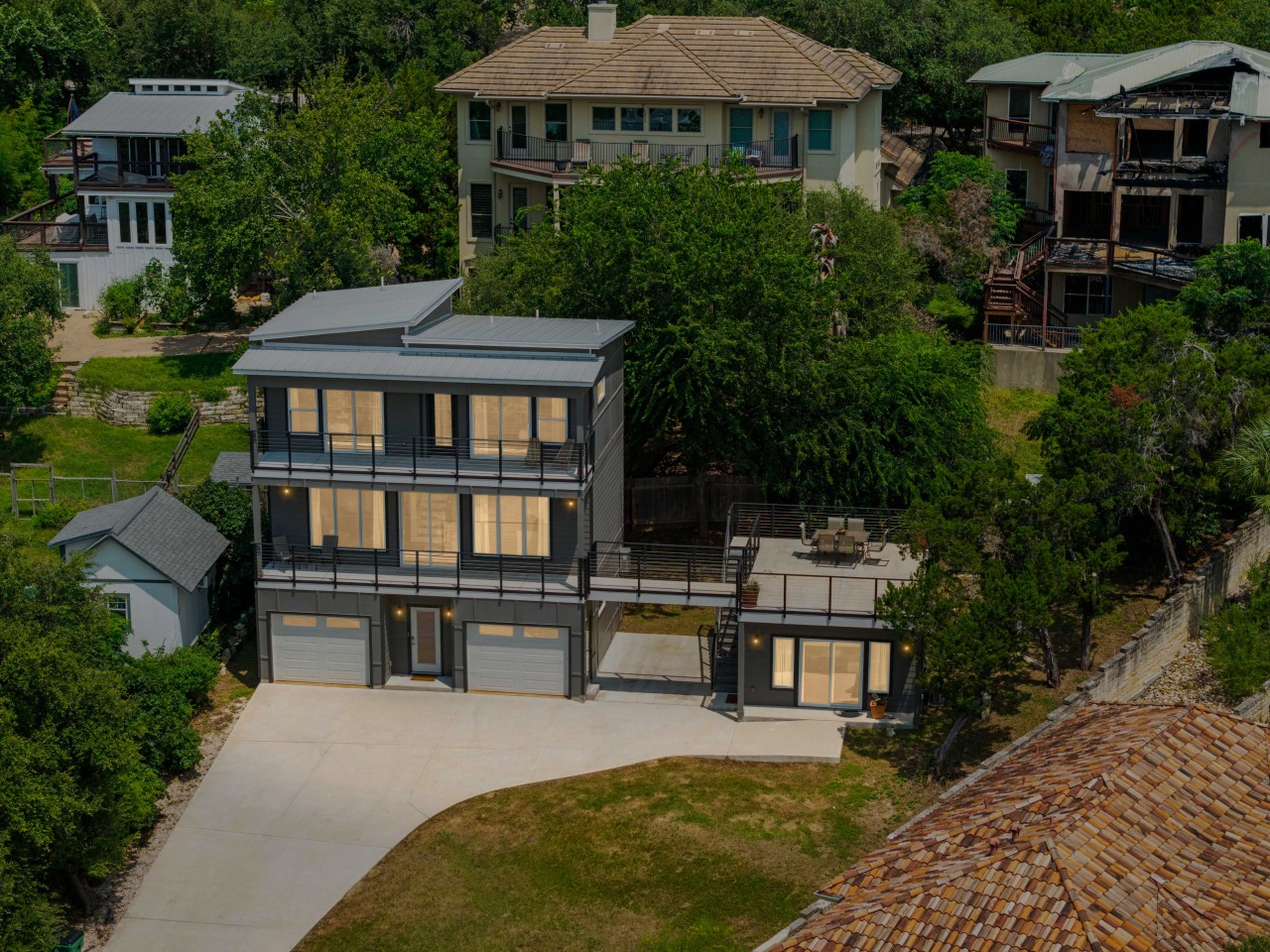 Hill Country Home + Casita W Lake Travis Views - Austin, TX