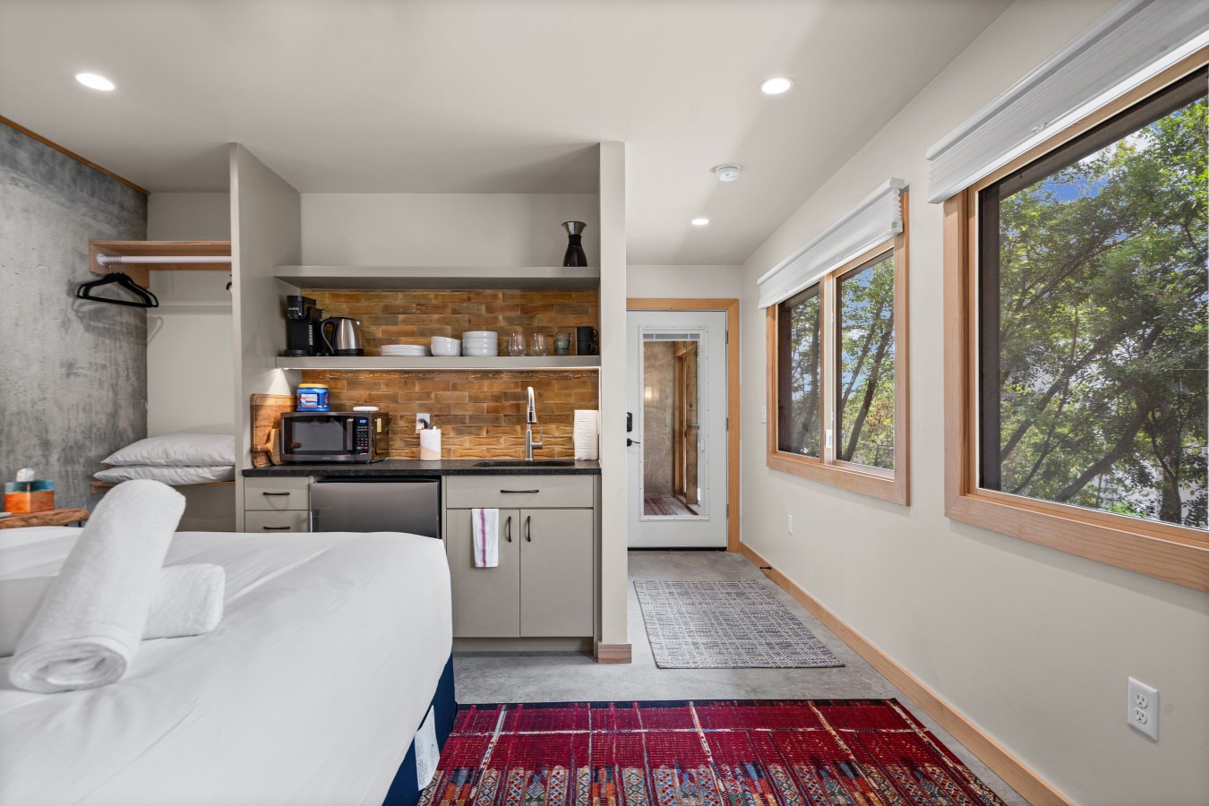 Design-forward South Austin Studio, Sleeps 2 - Verenigde Staten
