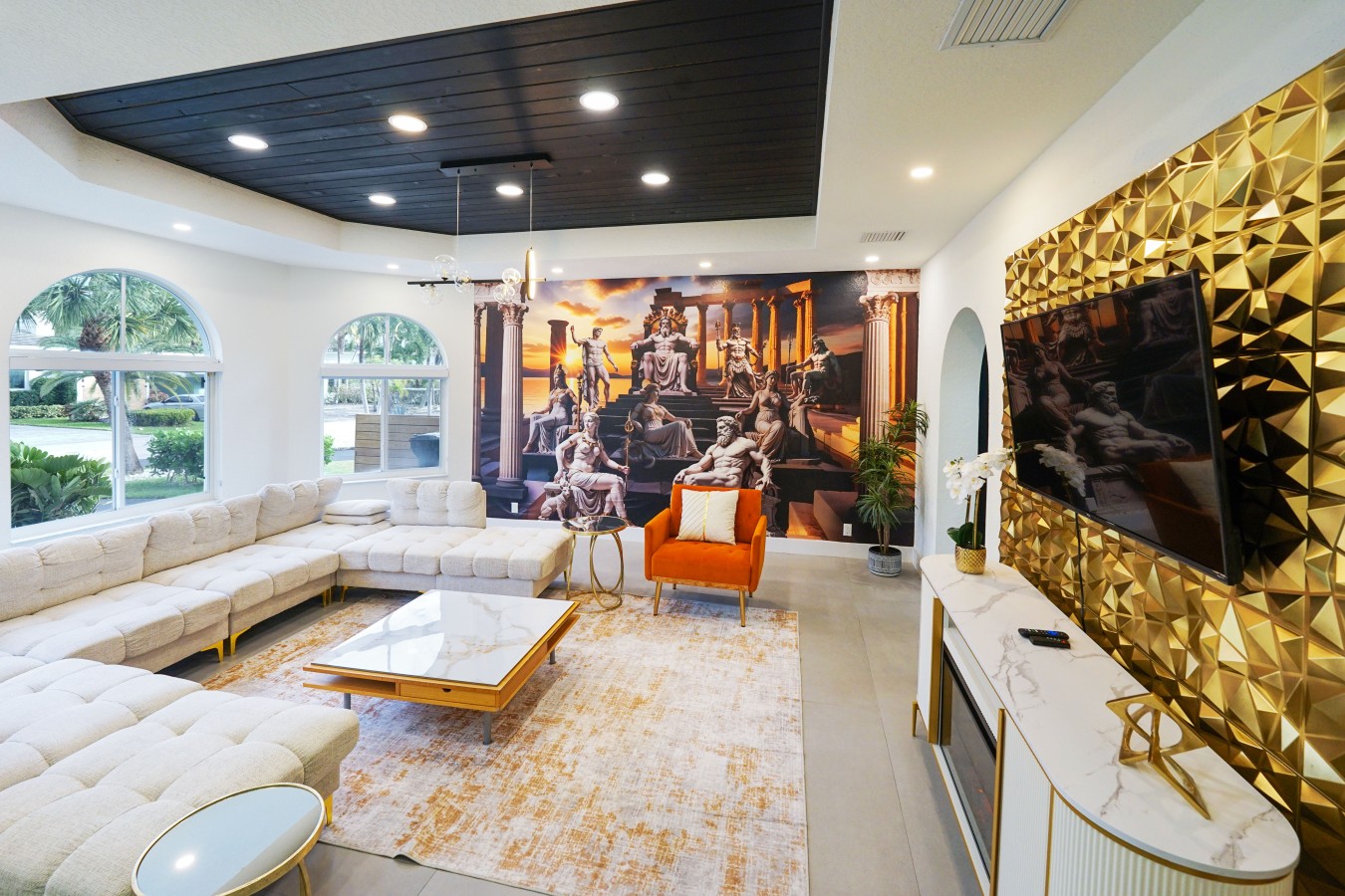 Casa Olympus In Fort Lauderdale - Just A Short Walk To The Beach! - Fort Lauderdale