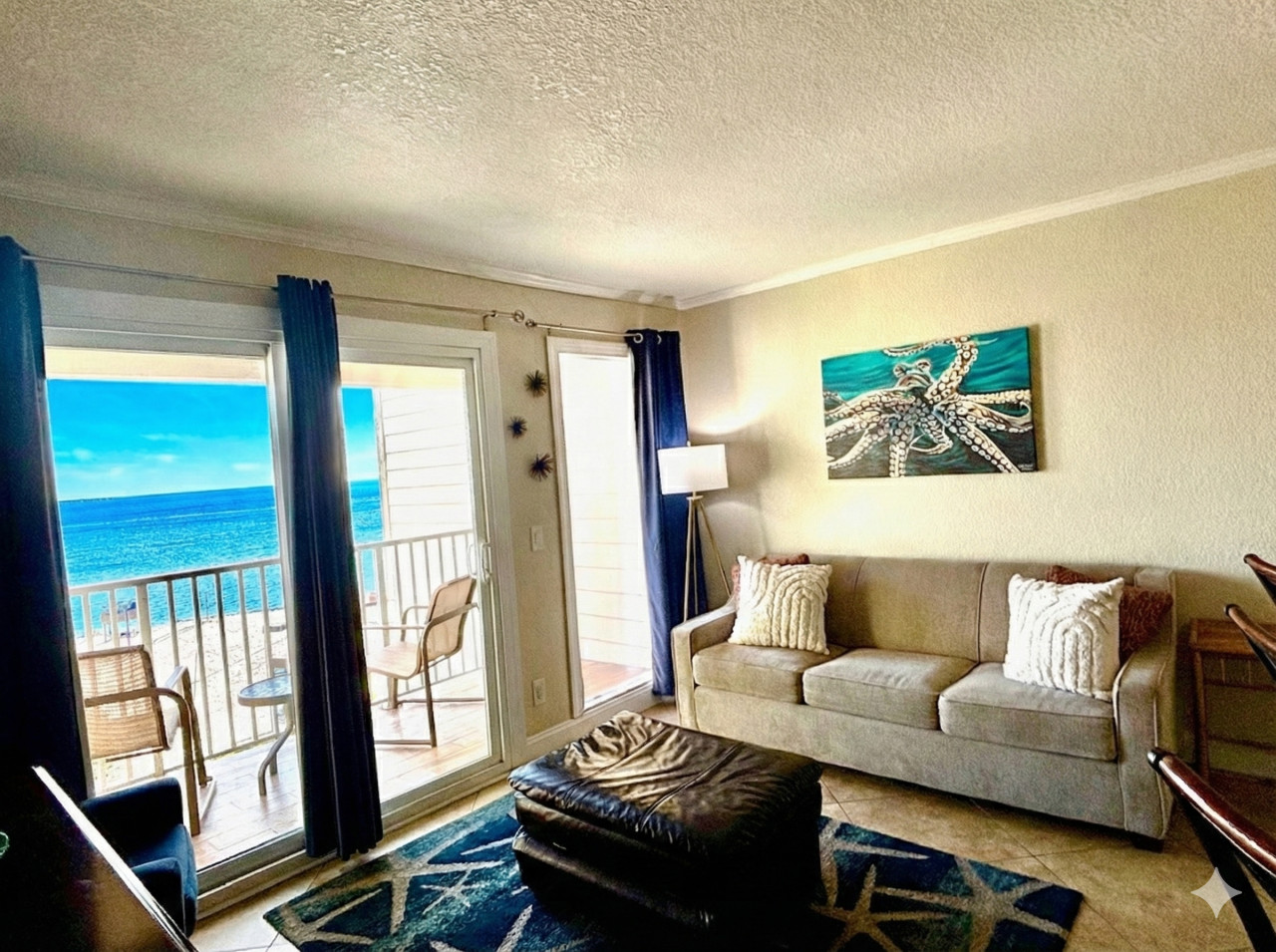 2 Pm Checkin- Pool And Private Balcony - Tampa, FL