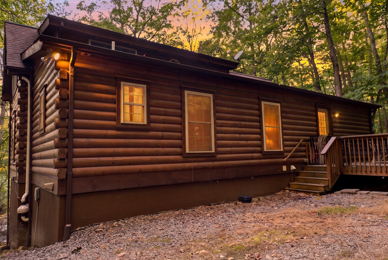Log Home • Hot Tub, Game Room • 2 Mi To Beech - Beech Mountain, NC