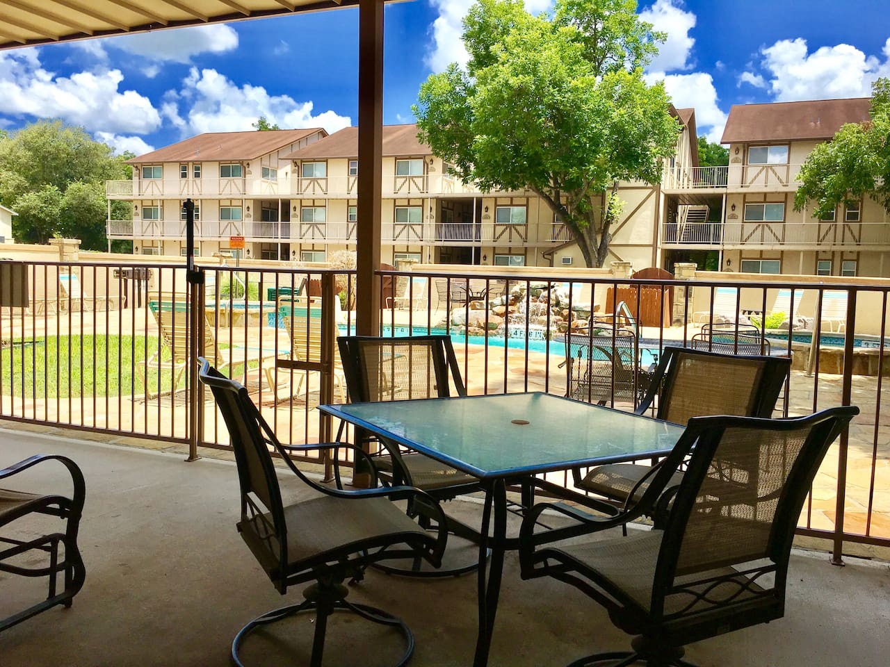 Country Cousins | Pet-friendly | Patio 2 Pool - New Braunfels, TX