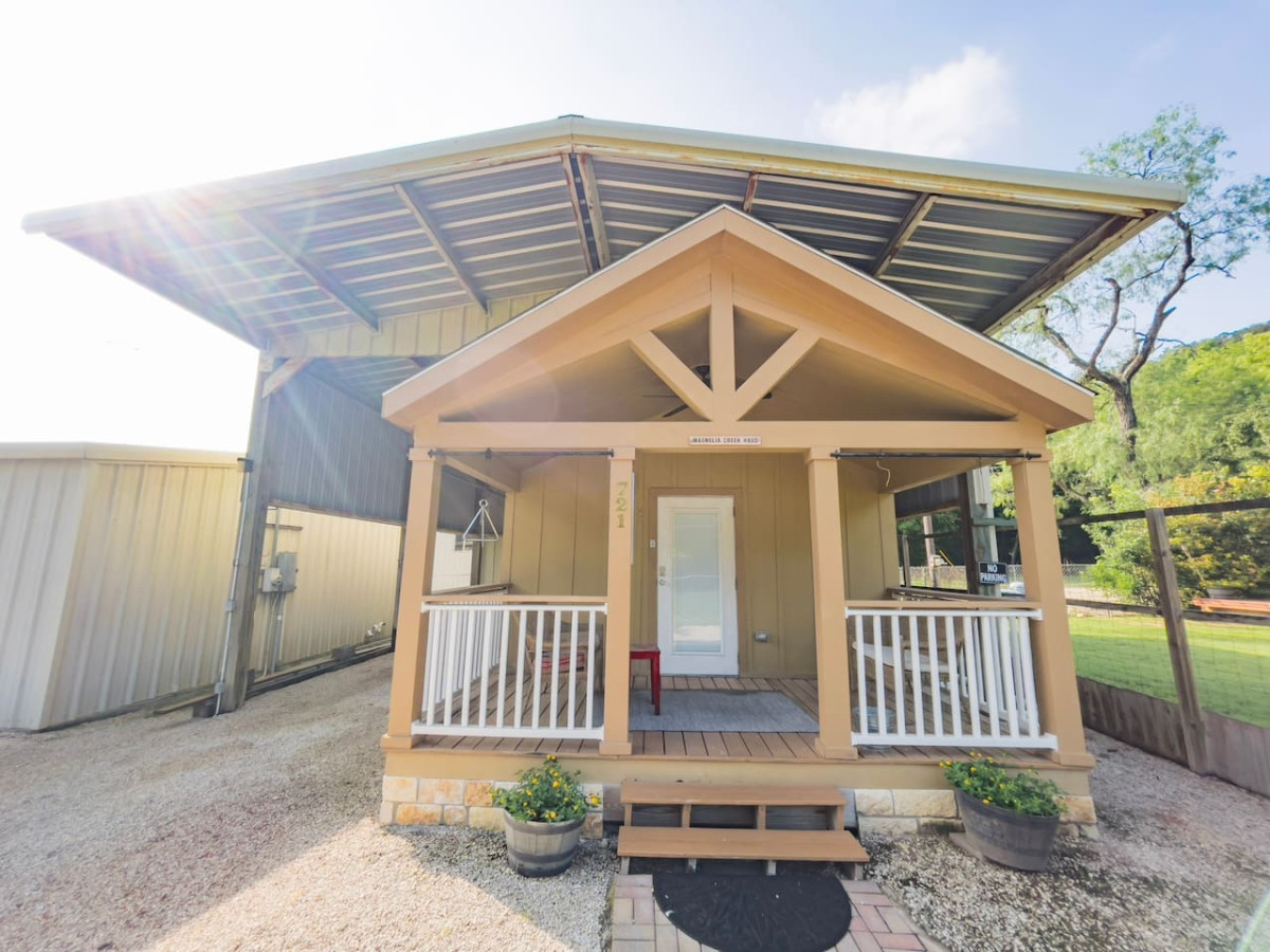 Magnolia Creek Haus | 100 Yards From Guadalupe - Estados Unidos
